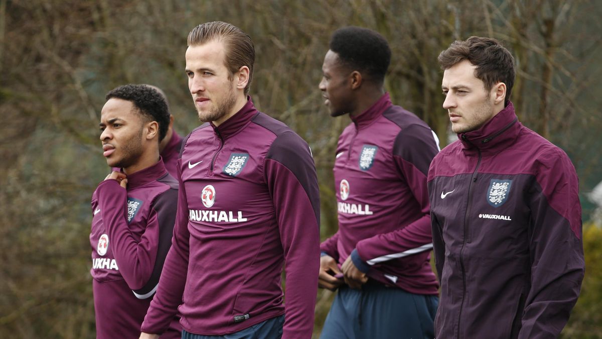 New FA chief Martin Glenn backs England for glory in Qatar 2022 - TNT ...