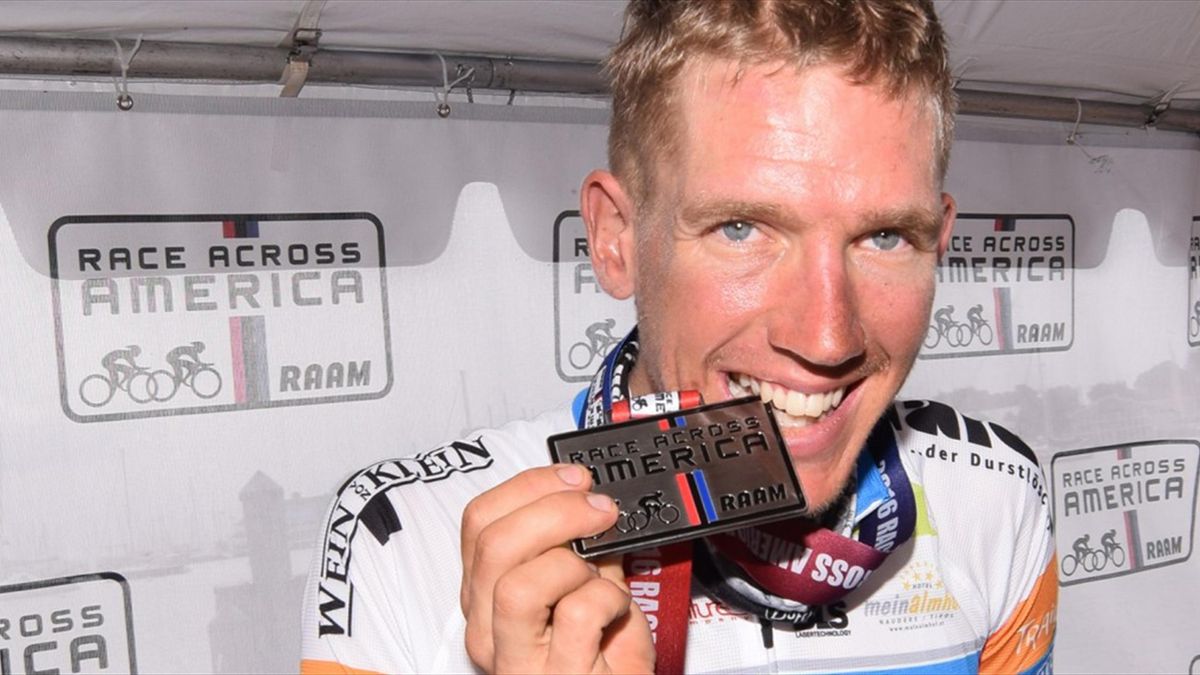 Race rookie becomes first German to win RAAM - TNT Sports