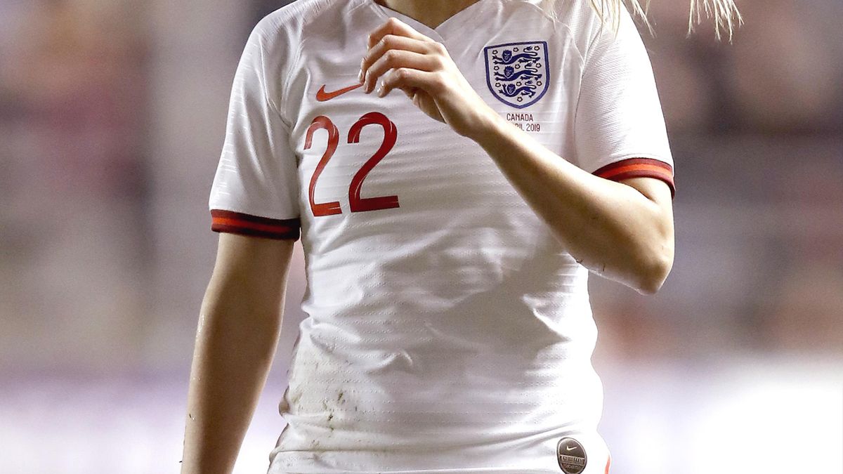 Neville ‘rocket’ has England star Mead aiming for the moon - TNT Sports