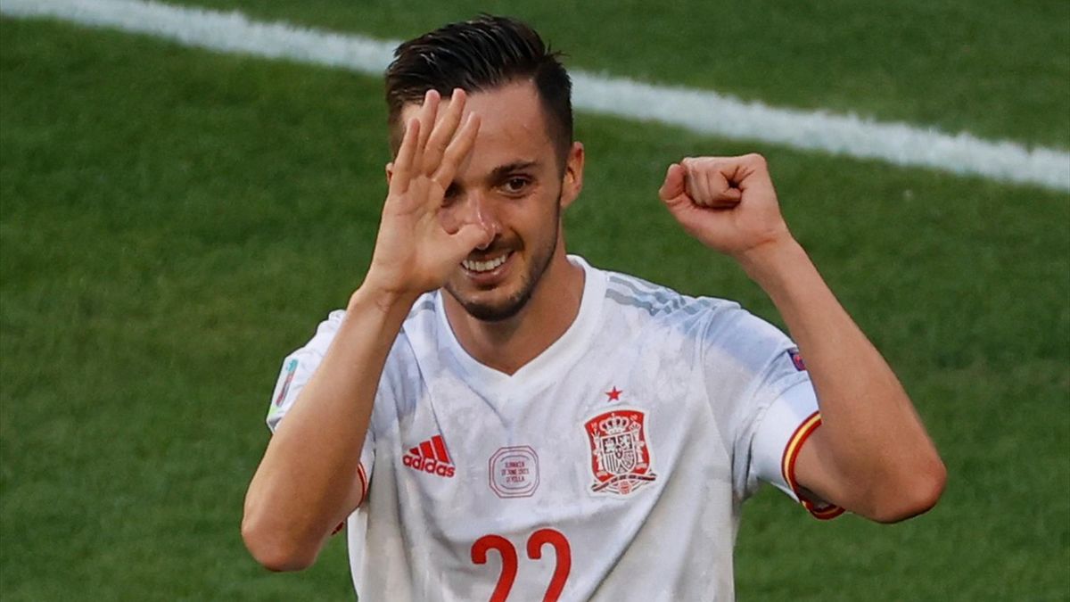 Slovakia 0-5 Spain: Martin Dubravka horror own goal helps kick-start ...