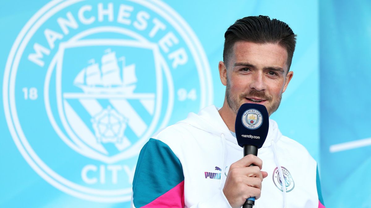 current manchester time