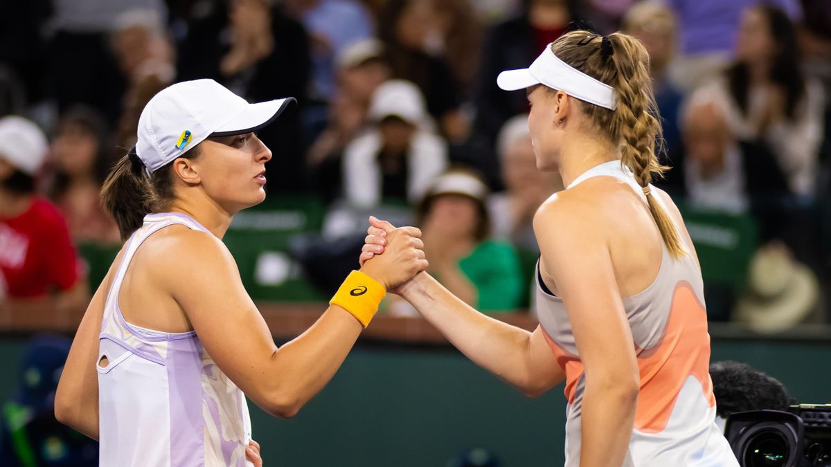 Indian Wells: Elena Rybakina stuns Iga Swiatek, will meet Aryna ...