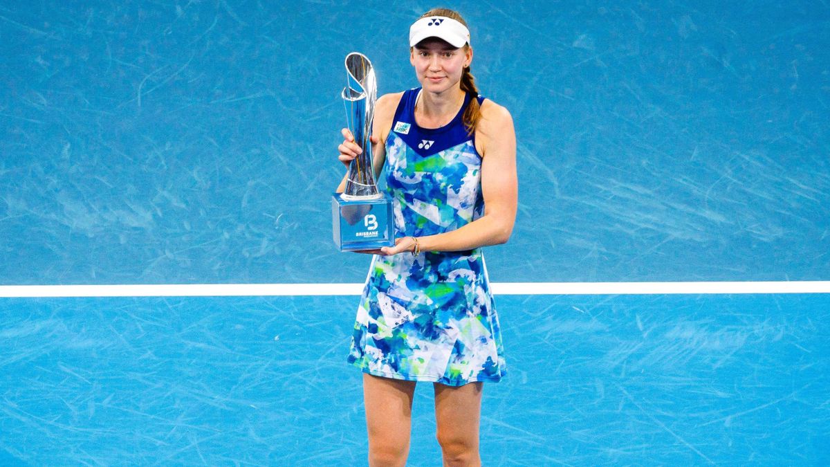 Coco Gauff beats Elina Svitolina to retain Auckland title, Elena ...