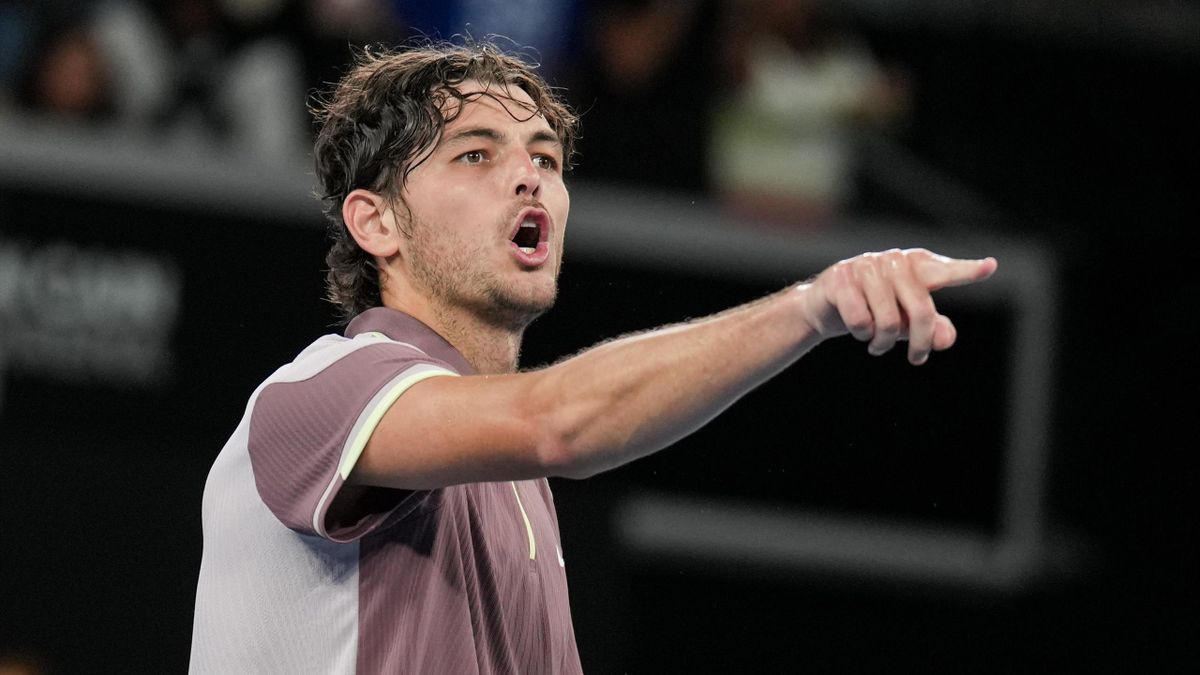 Australian Open: 'Unbelievable' - Novak Djokovic stuns Taylor Fritz and ...