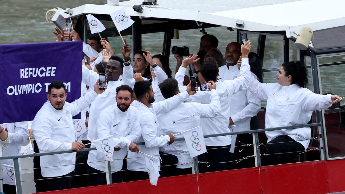 Paris 2024 Olympics: Refugee Team star Cindy Ngamba begins bid for gold ...