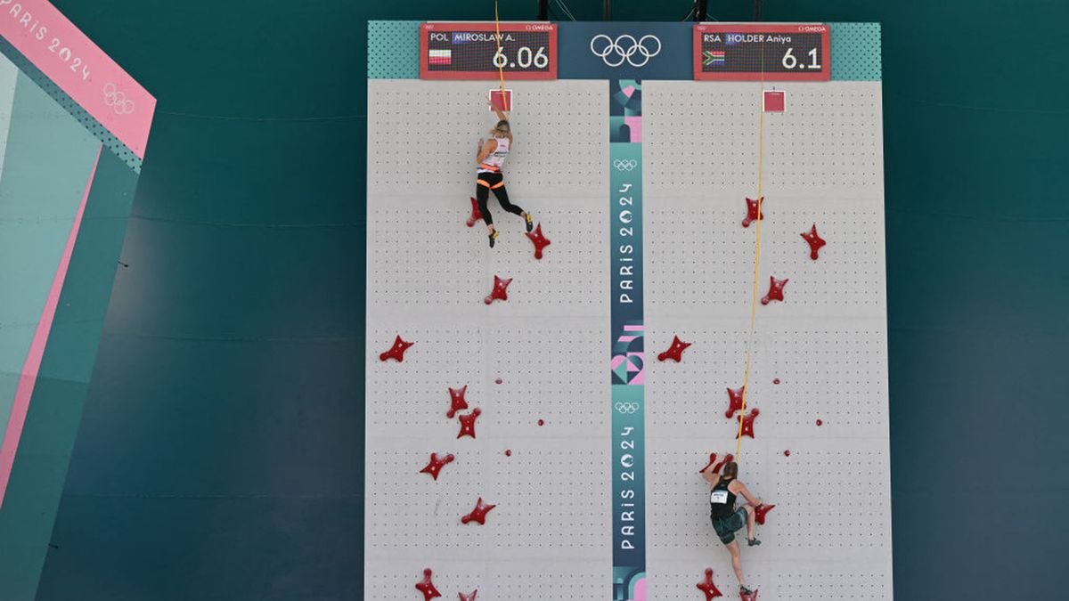 Aleksandra Miroslaw smashes world record twice in incredible speed ...