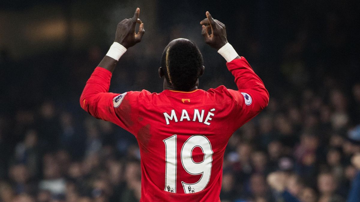 Teammate fights, dives and last-minute drama: Best Everton v Liverpool ...