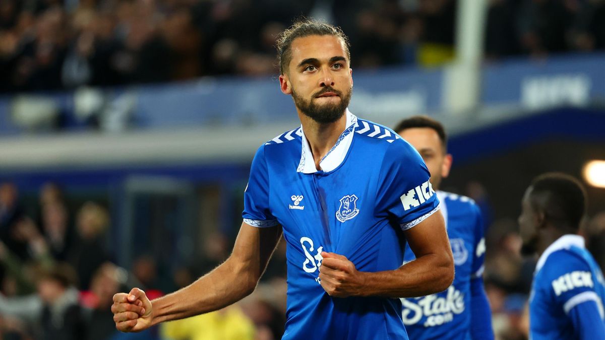 Teammate fights, dives and last-minute drama: Best Everton v Liverpool ...