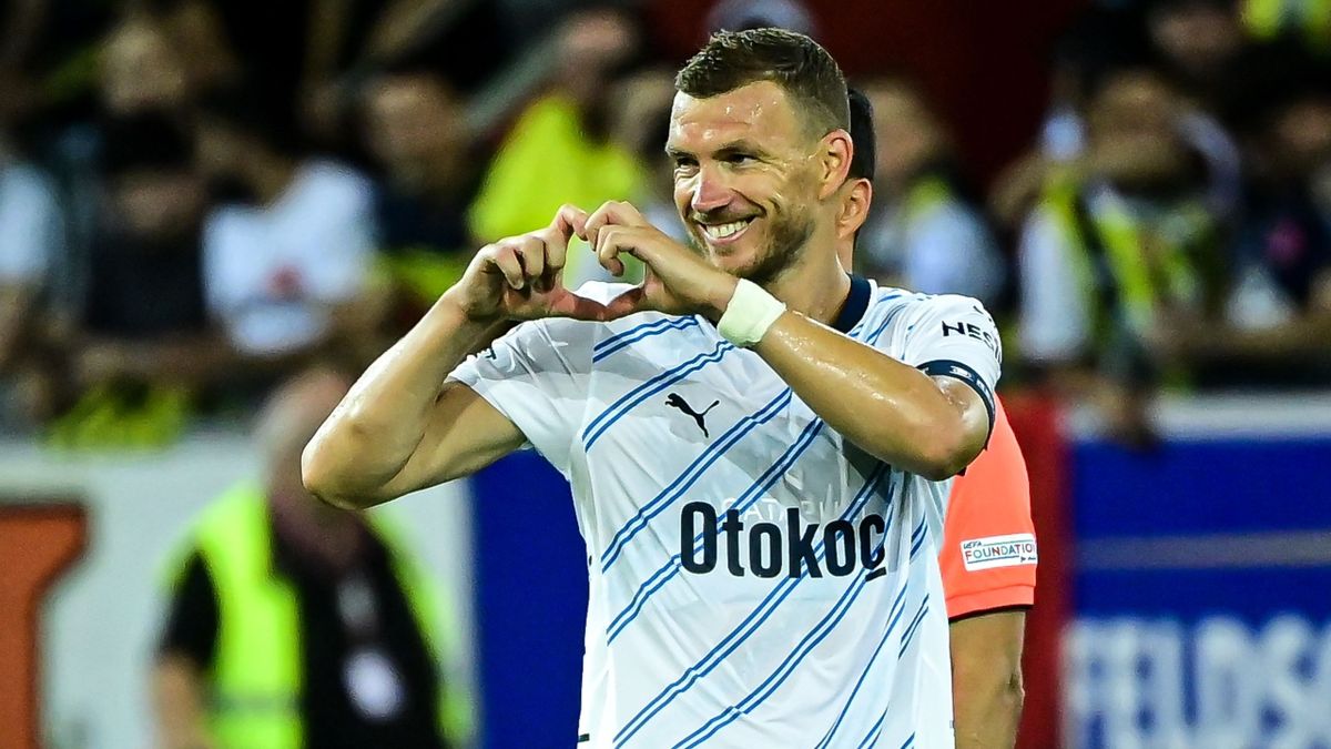 Edin Dzeko hits hat-trick as Jose Mourinho wins first Fenerbahce game ...