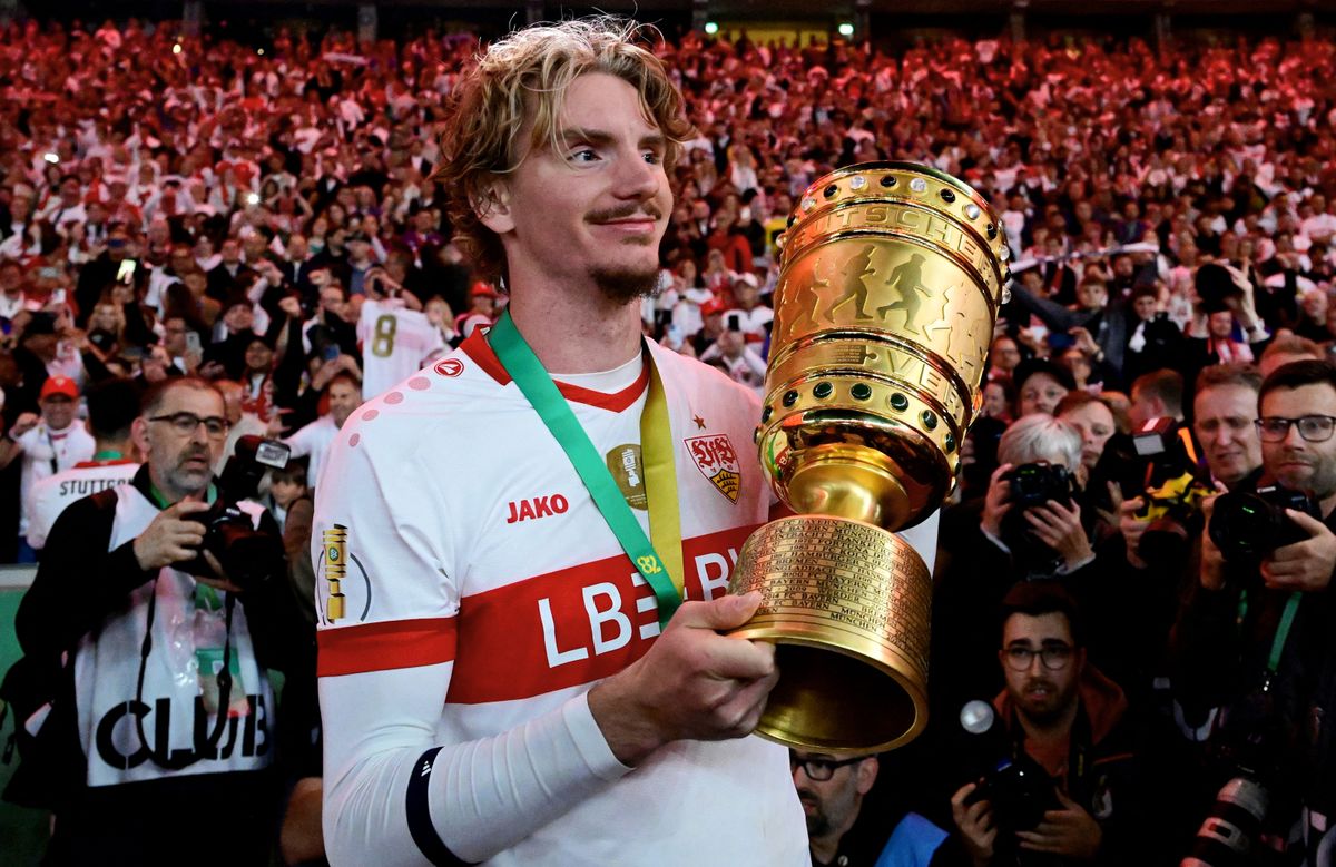 Who is the Peter Crouch-like, Bayern Munich-linked frontman hoping to ...