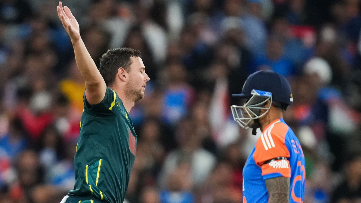 Australia v India second T20I result – Josh Hazelwood inspires ...
