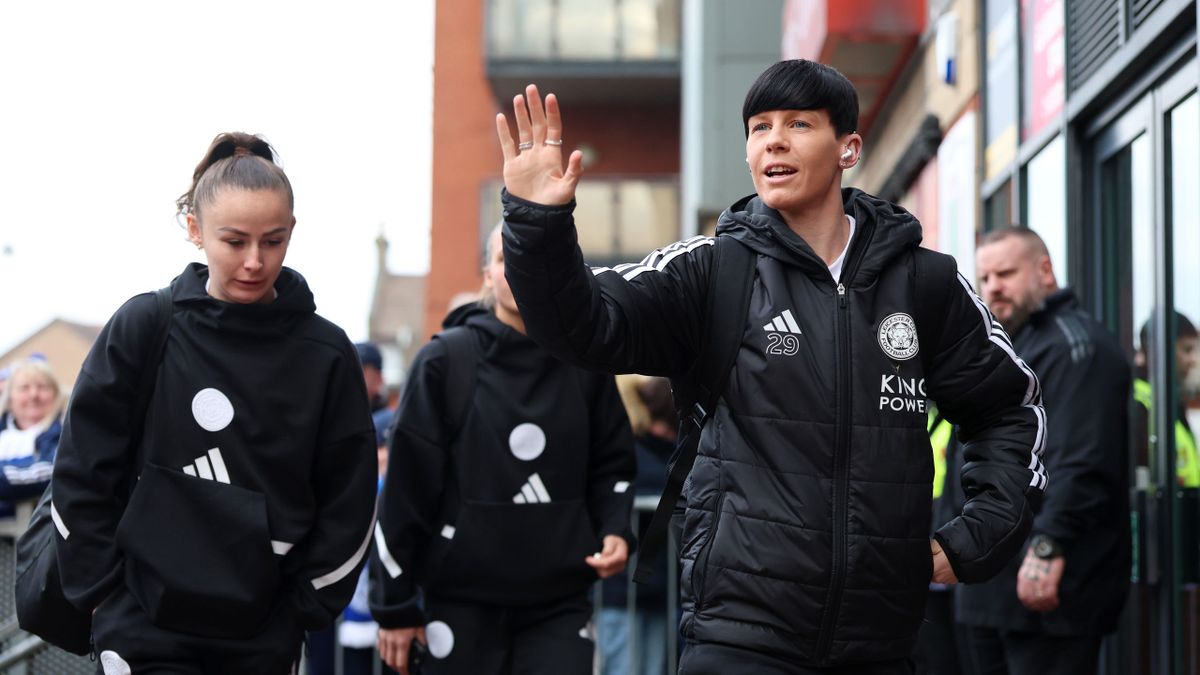 Adobe Women's FA Cup LIVE - Fourth-round latest as Tottenham lead ...