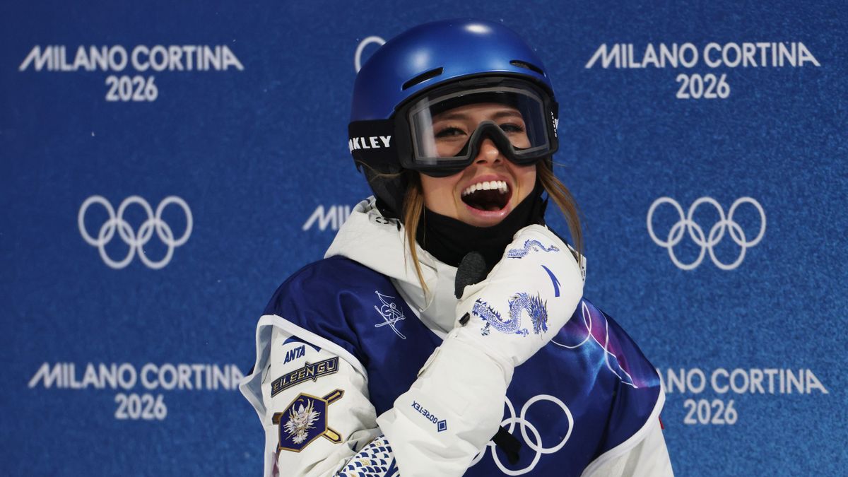 Winter Olympics 2026: Zoe Atkin delivers sensational run to qualify in ...