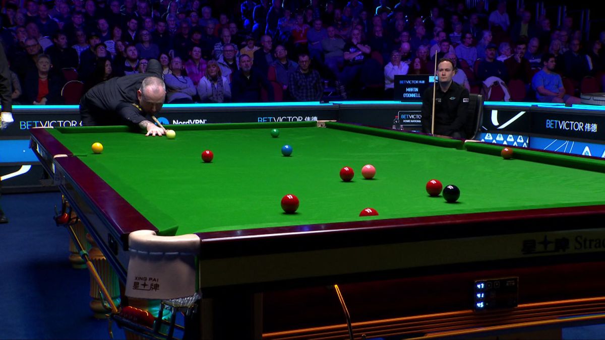Welsh Open 2026: Mark Williams says 'shut up' as rare referee error ...