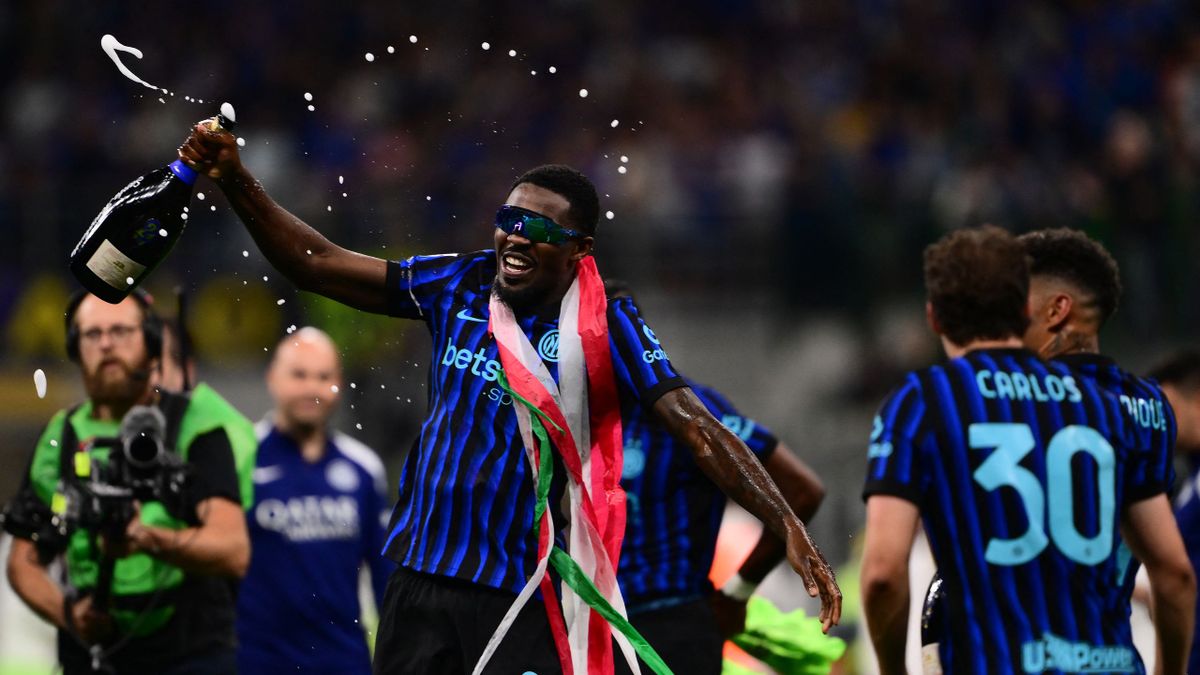 Inter Milan v Parma - Inter crowned Serie A champions after impressive ...