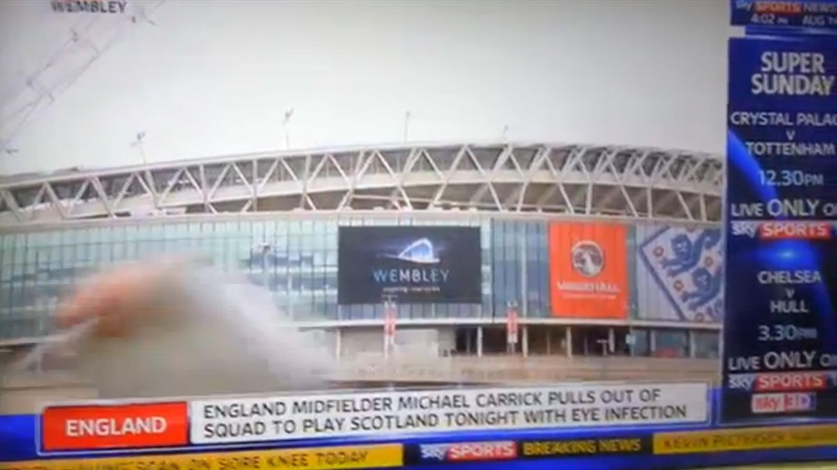 Sky Sports News reporter falls off ladder at Wembley ahead of England ...