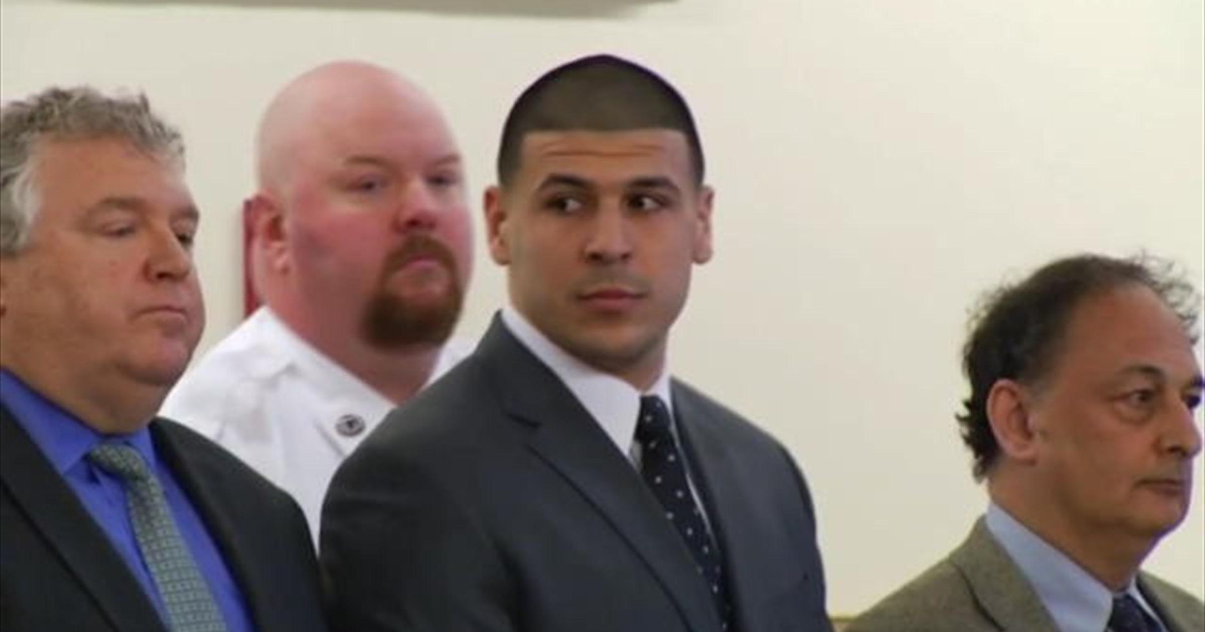 Judge upholds ex-NFL star Hernandez' murder conviction - TNT Sports