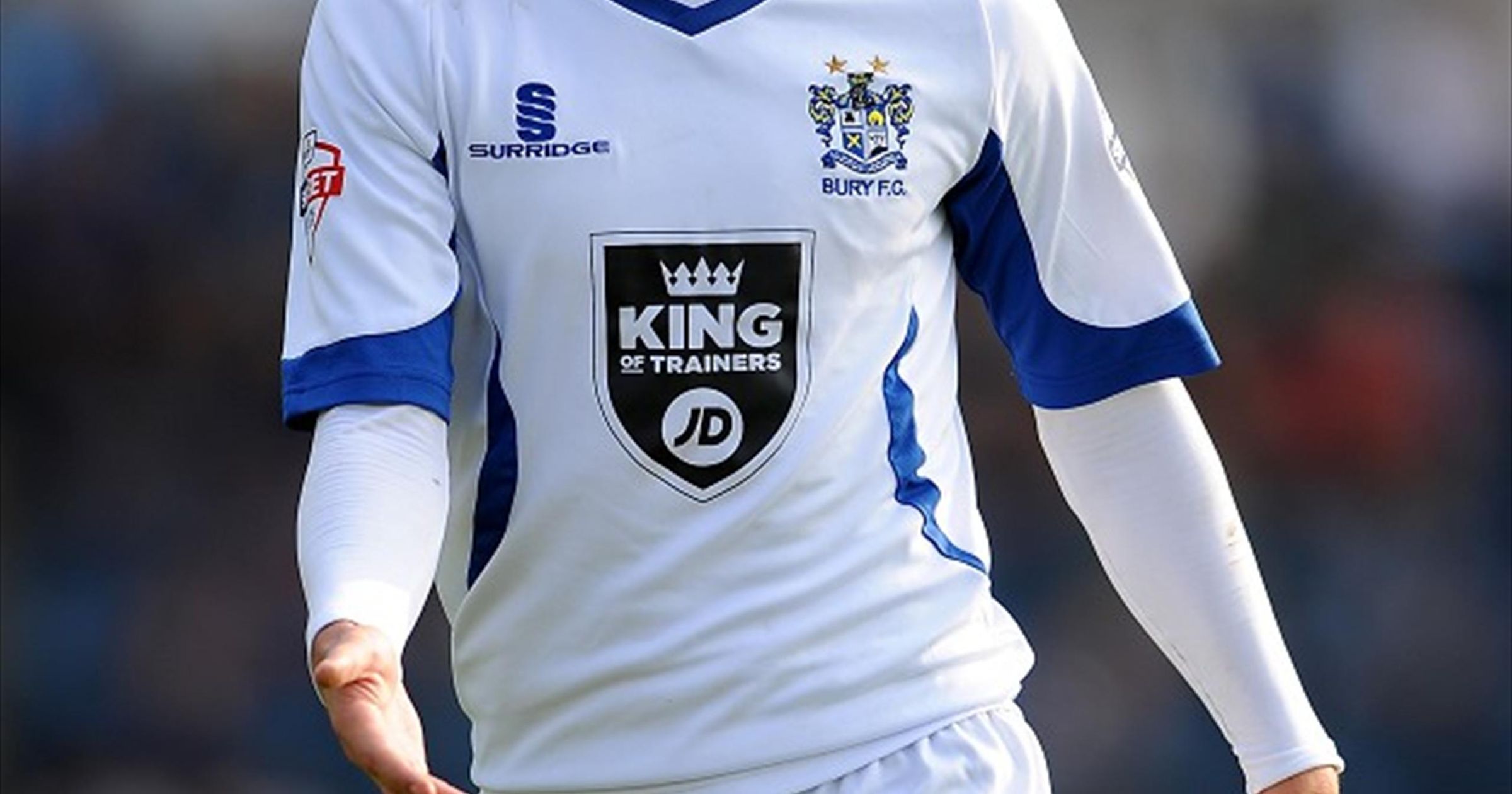 Danny Mayor commits his future to Bury - TNT Sports