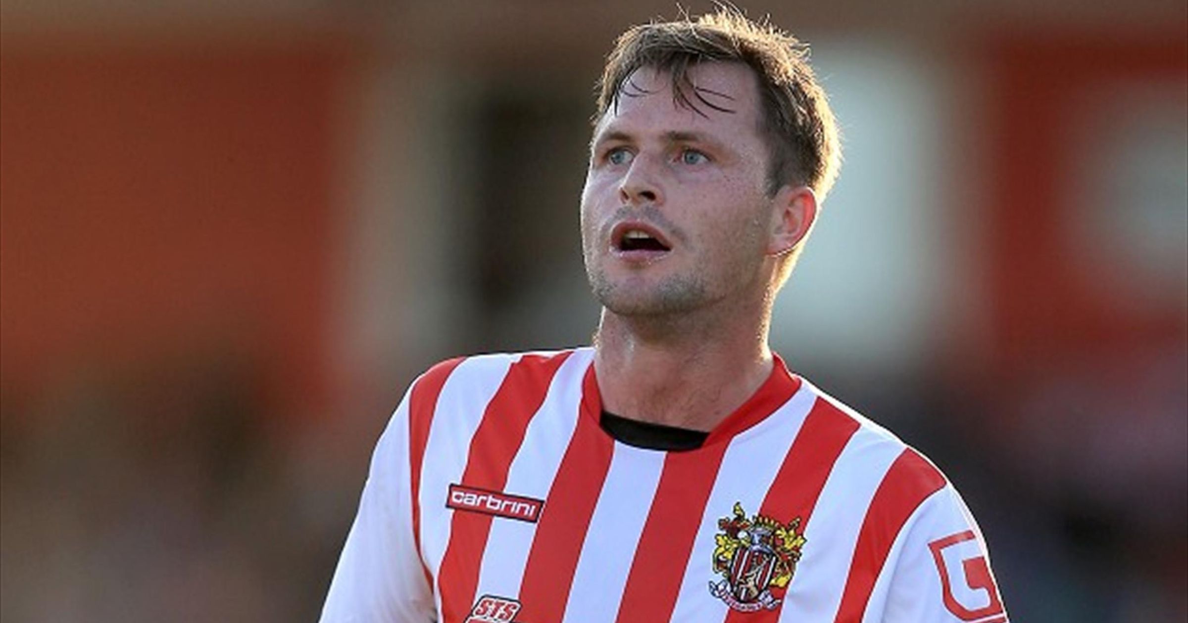 Defender Mark Hughes joins Accrington until end of season - TNT Sports