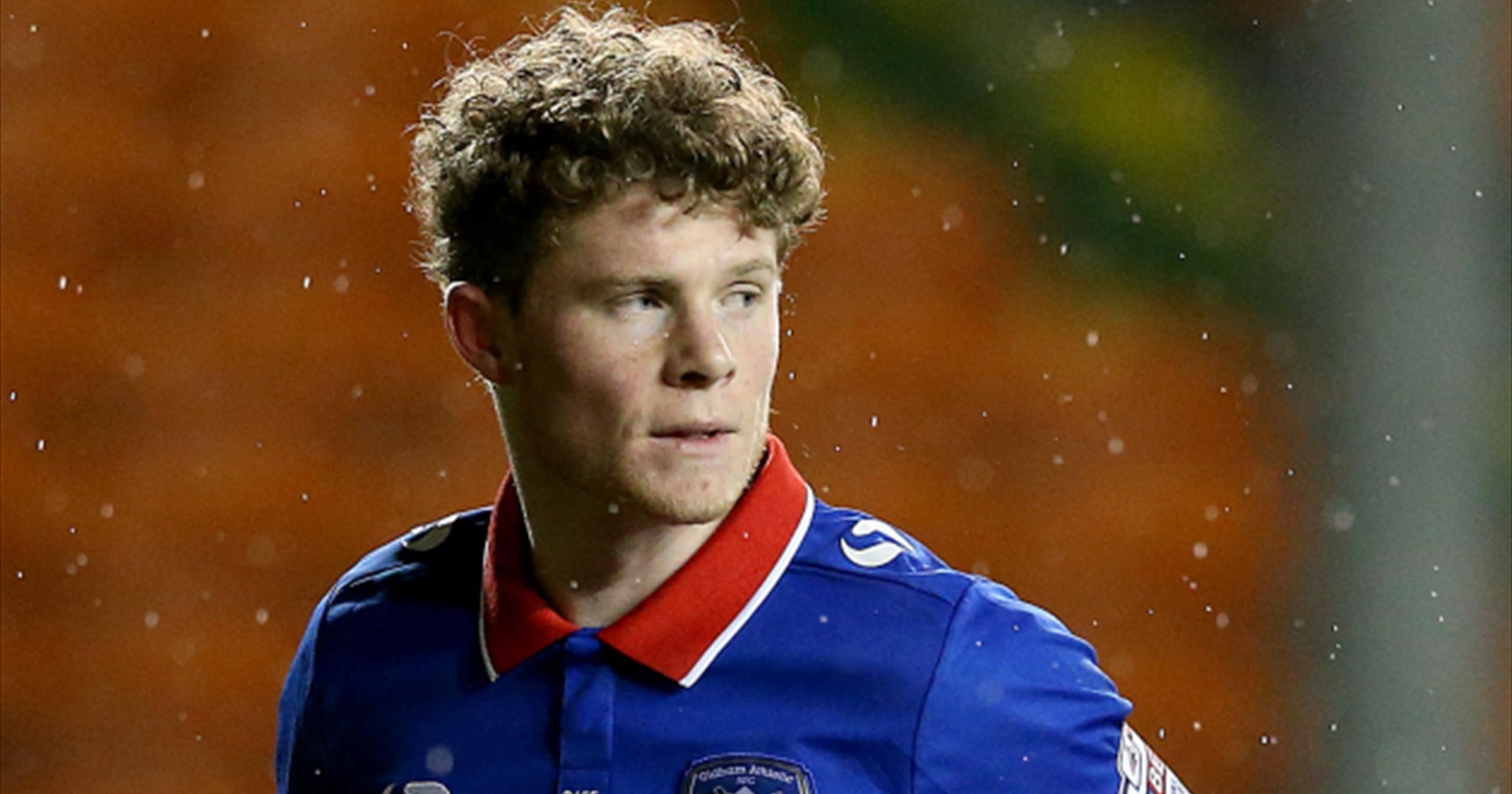 Burton midfielder Matt Palmer extends his Oldham stay - TNT Sports