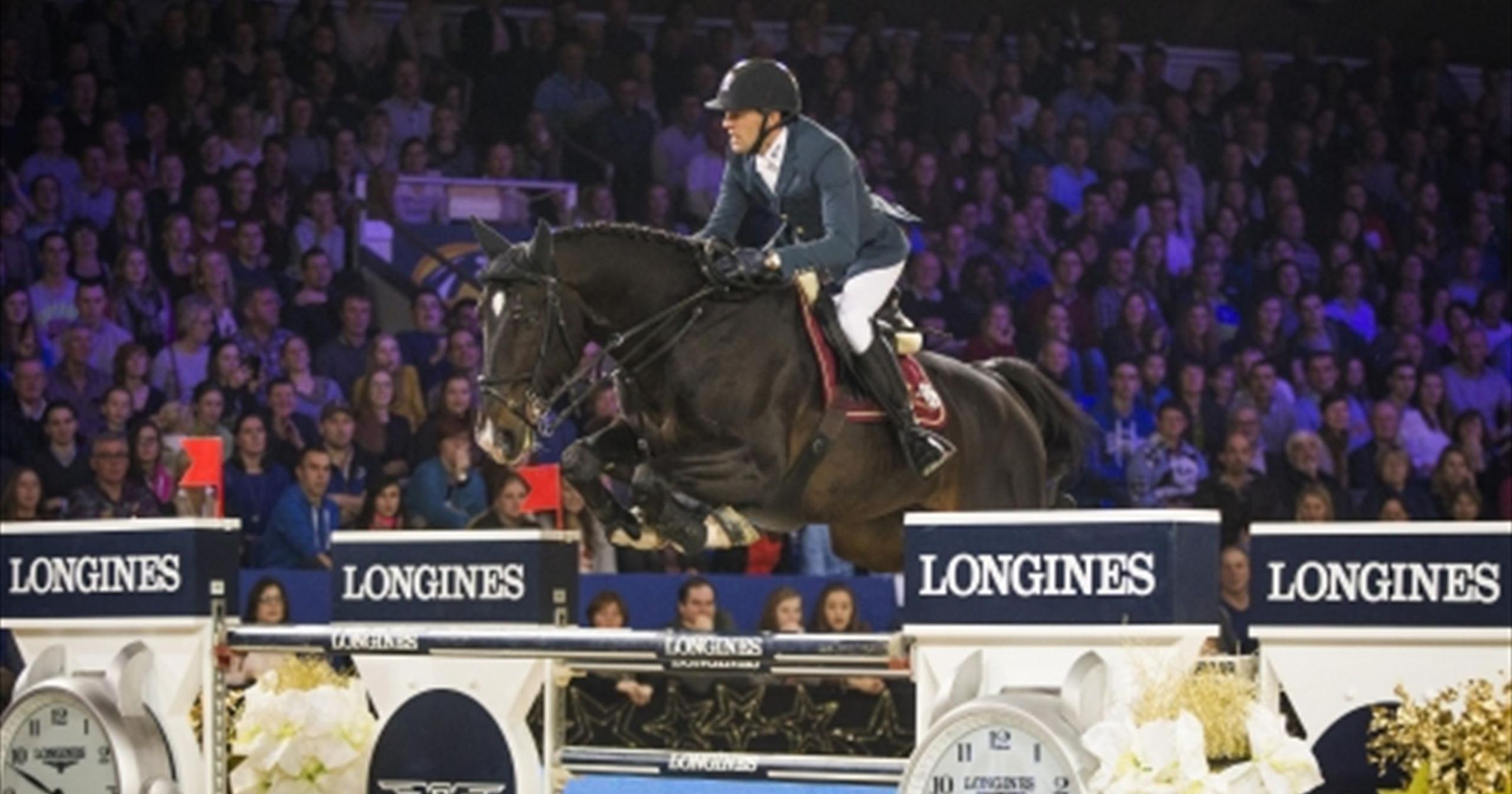 Simon Delestre takes over as Longines world number one rider - TNT Sports