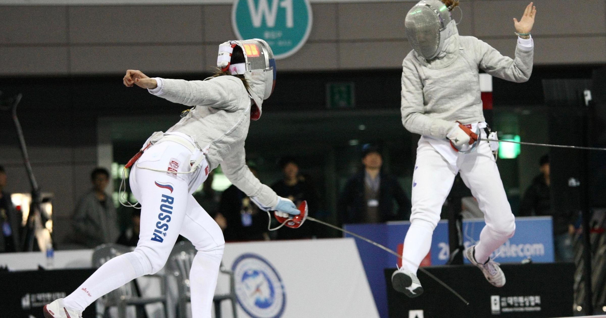 Sabre Grand Prix wins for Egorian and Dershwitz in Seoul - TNT Sports