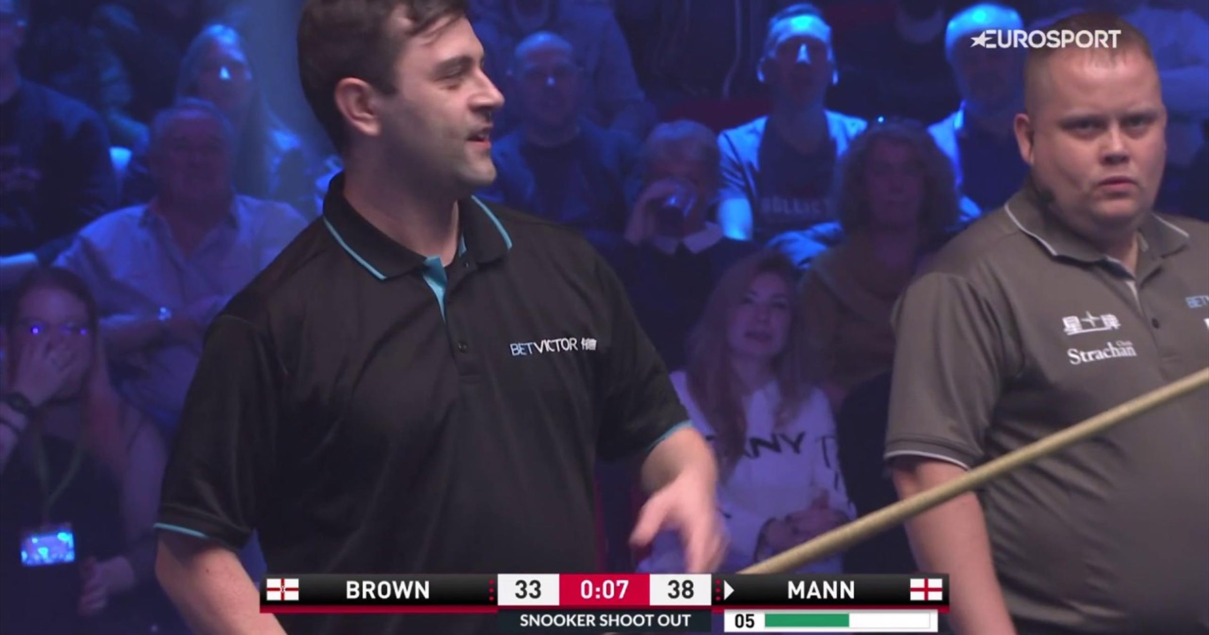 'It looks like a pressure valve has come out' - MC Mitchell Mann lights ...