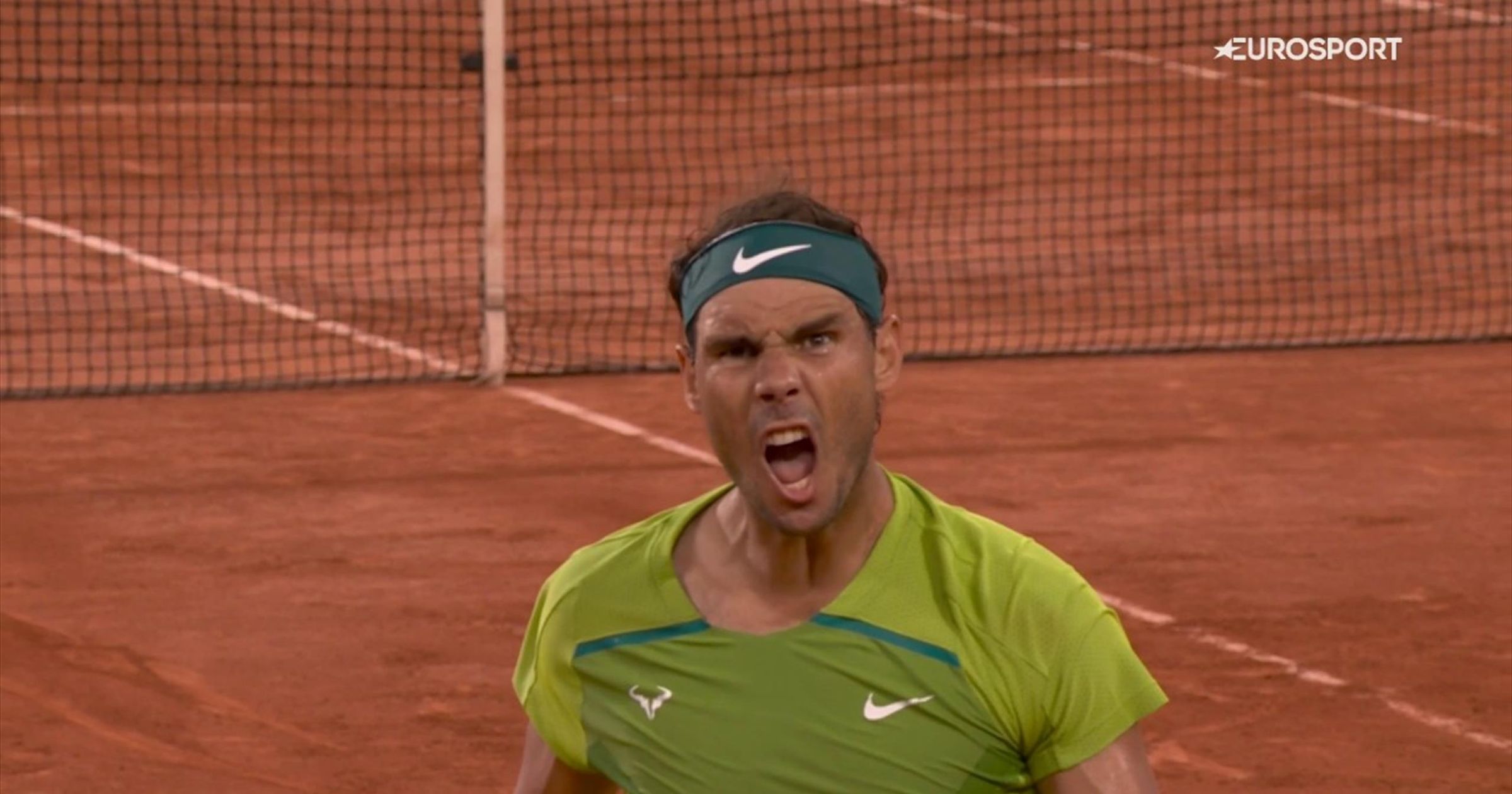 'His biggest roar!' - Rafael Nadal lands another screaming forehand ...