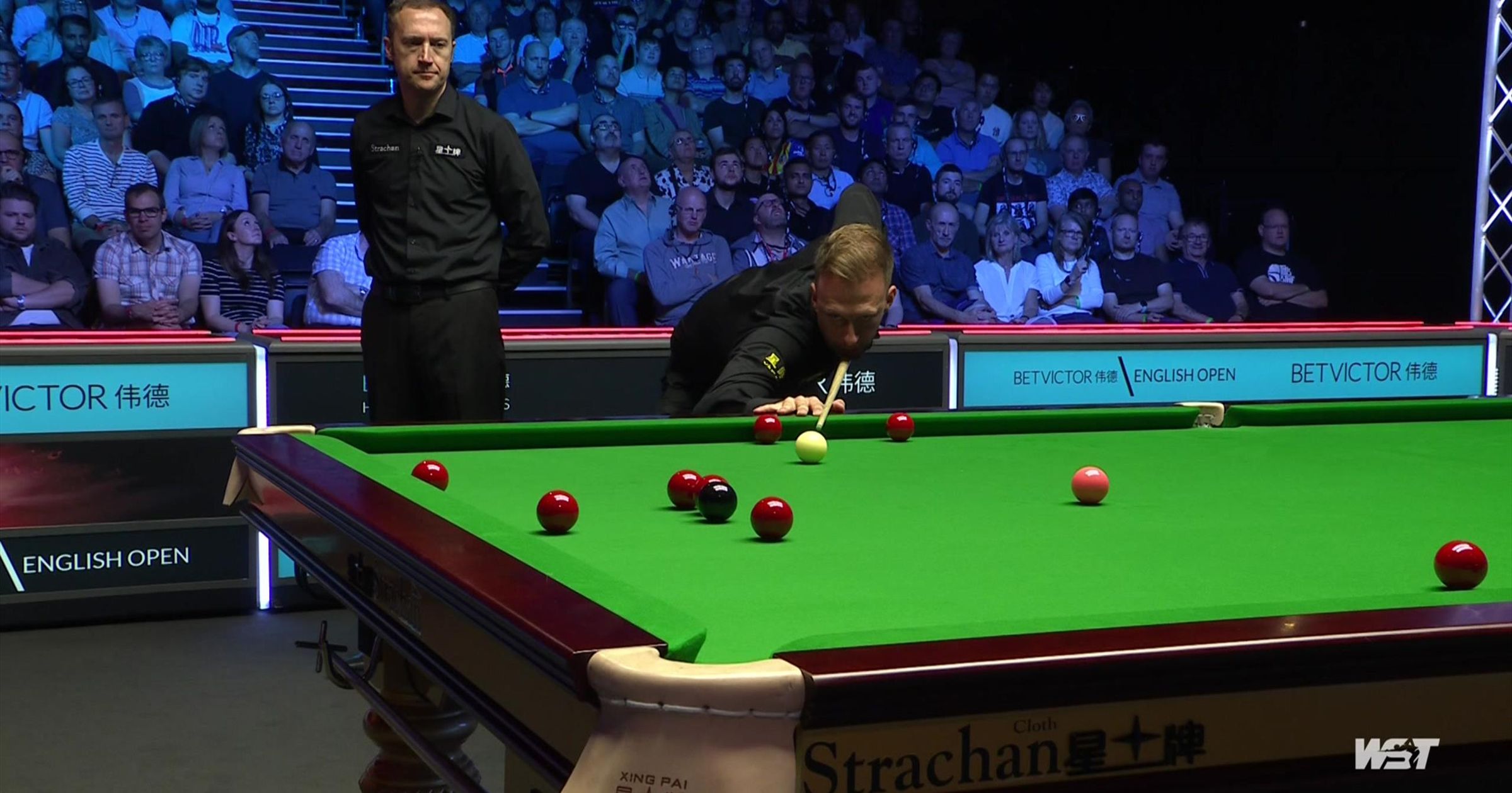 English Open: Judd Trump makes extraordinary 'miscue and a half' in ...