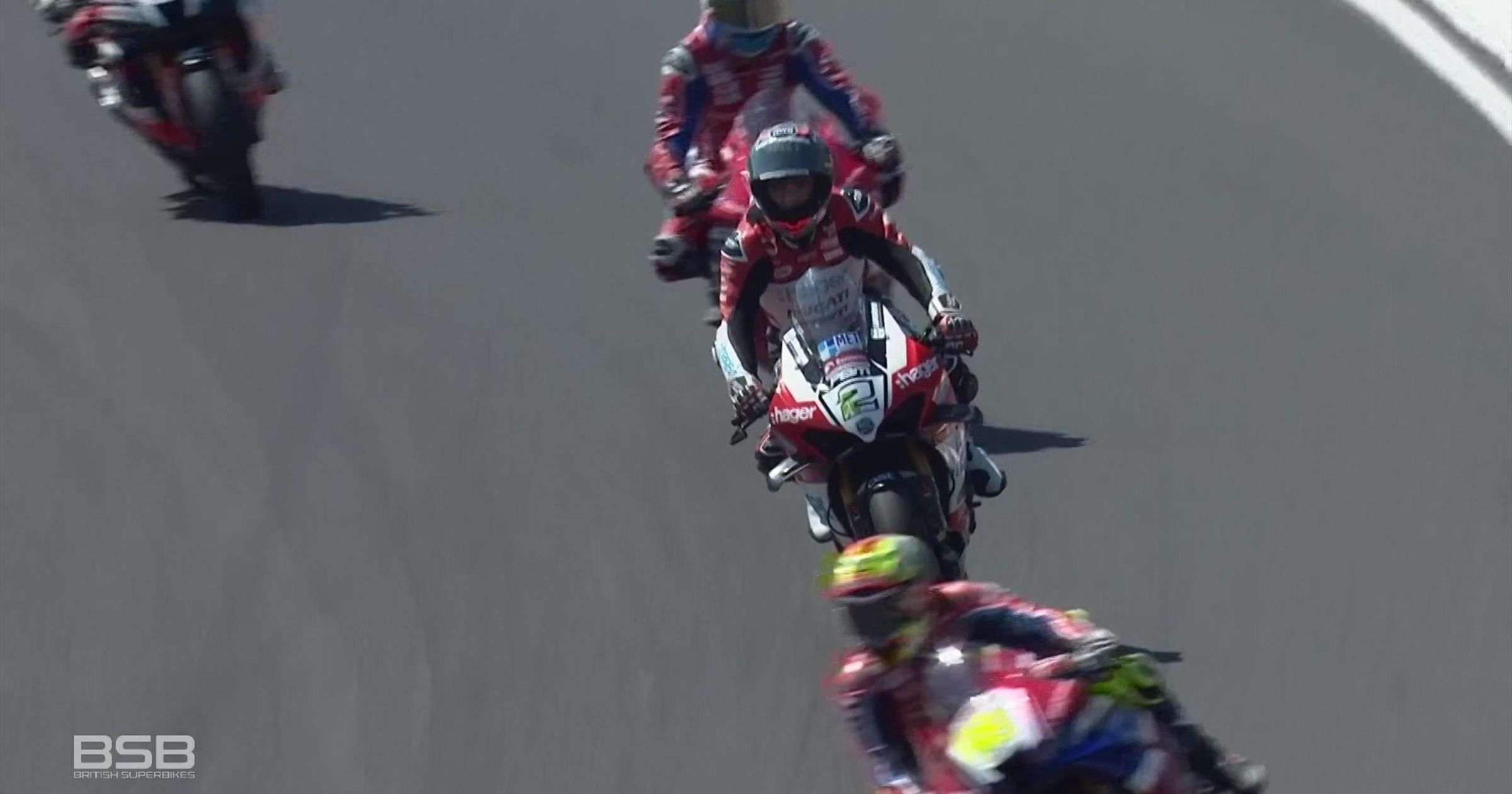 British Superbikes: Glenn Irwin wins Race 2 at Donington Park despite ...