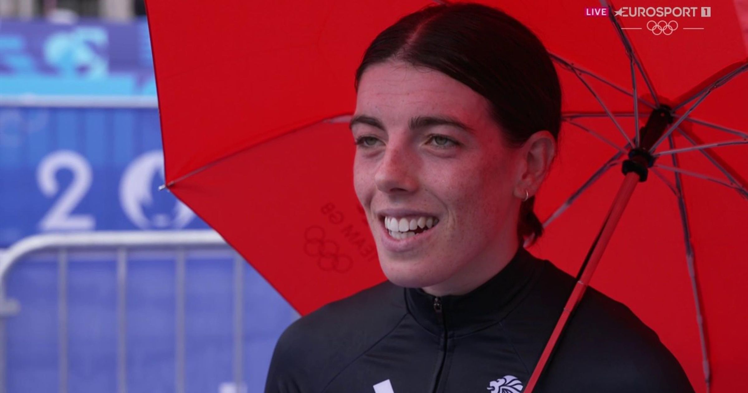 Paris 2024: Anna Henderson in disbelief over silver medal in women's ...