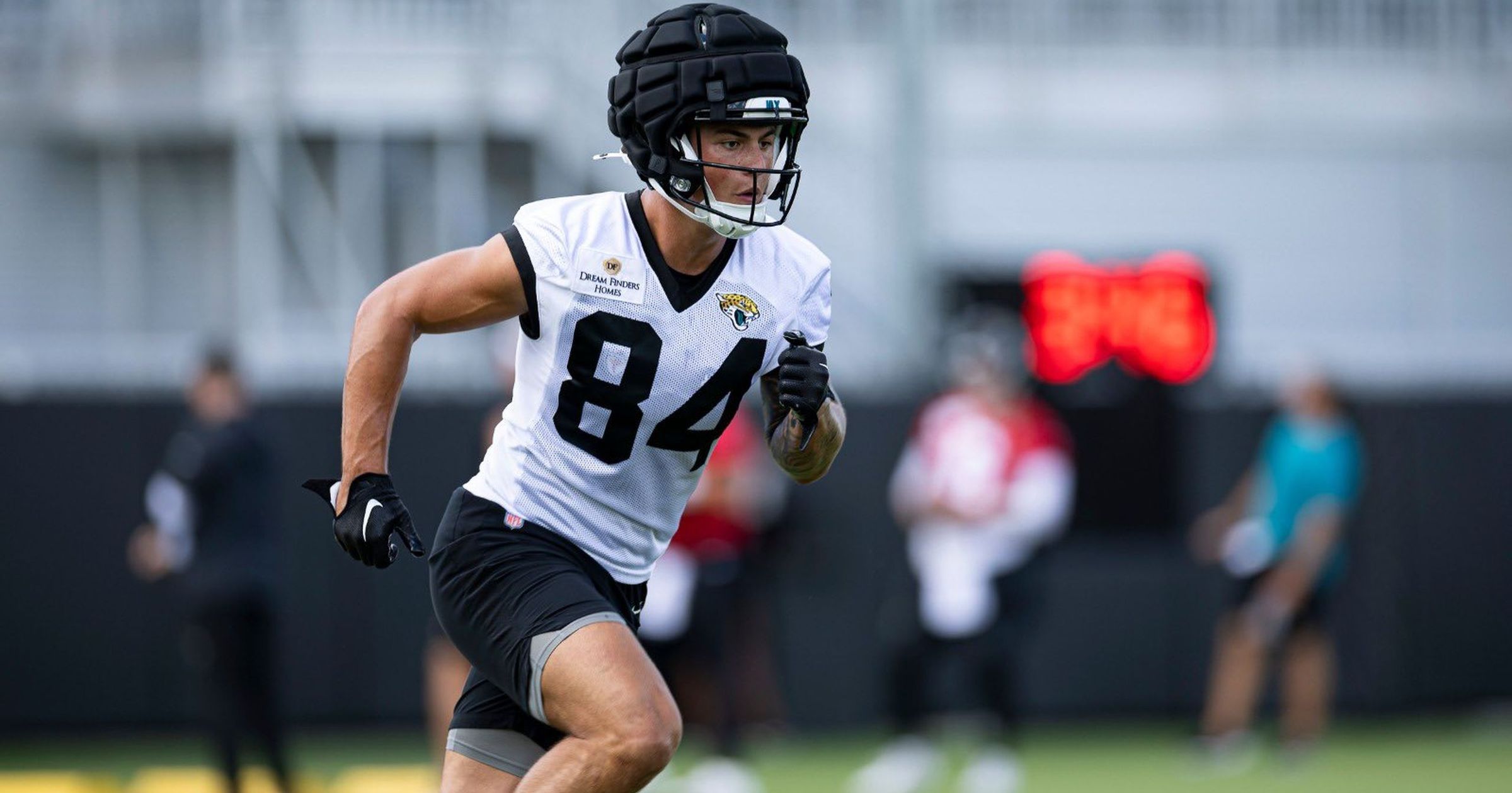 Louis Rees-Zammit: First season in NFL 'a learning year' after ...