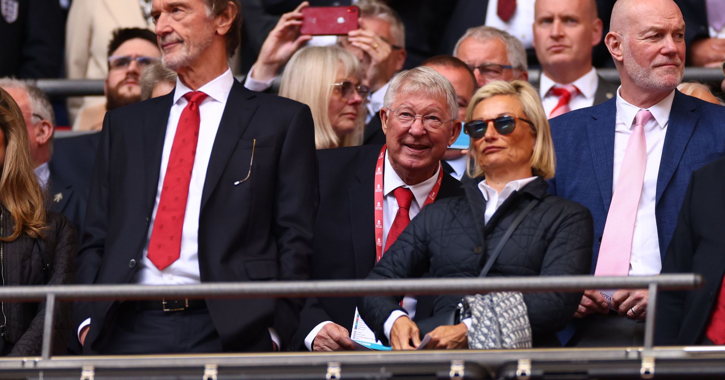 Sir Alex Ferguson: Paul Scholes says it was 'distasteful' and ...