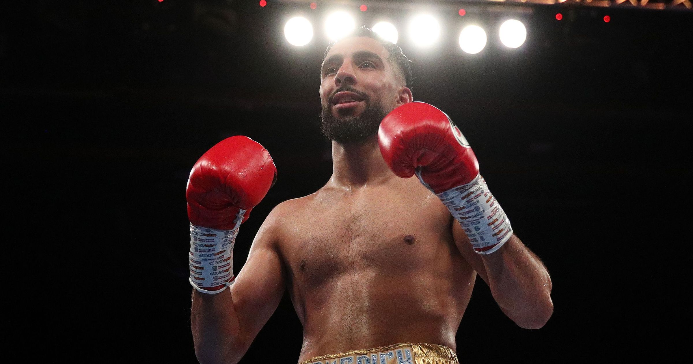 Shabaz Masoud defeats Liam Davies on split decision to remain unbeaten ...