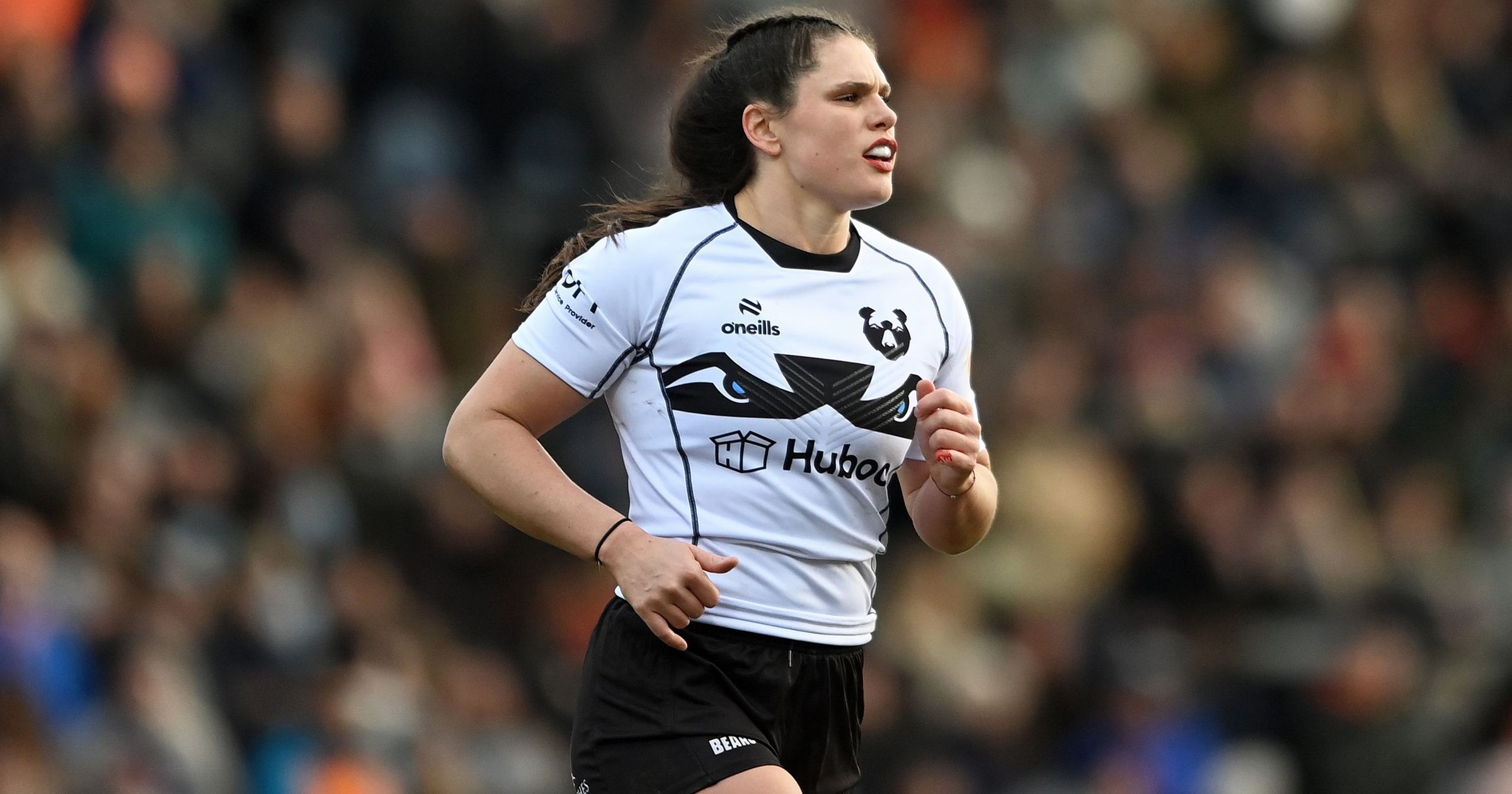 'I don't go around people... I go through them' - Ilona Maher gets ...