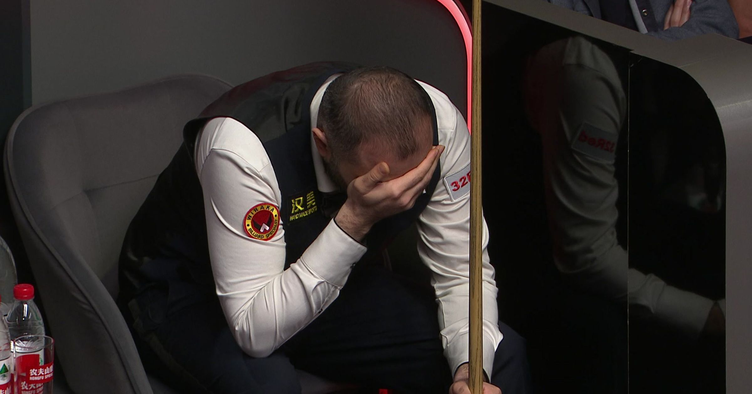 World Championship 2025: Hossein Vafaei has head in his hands after Mark Williams' hit-and-hope ...