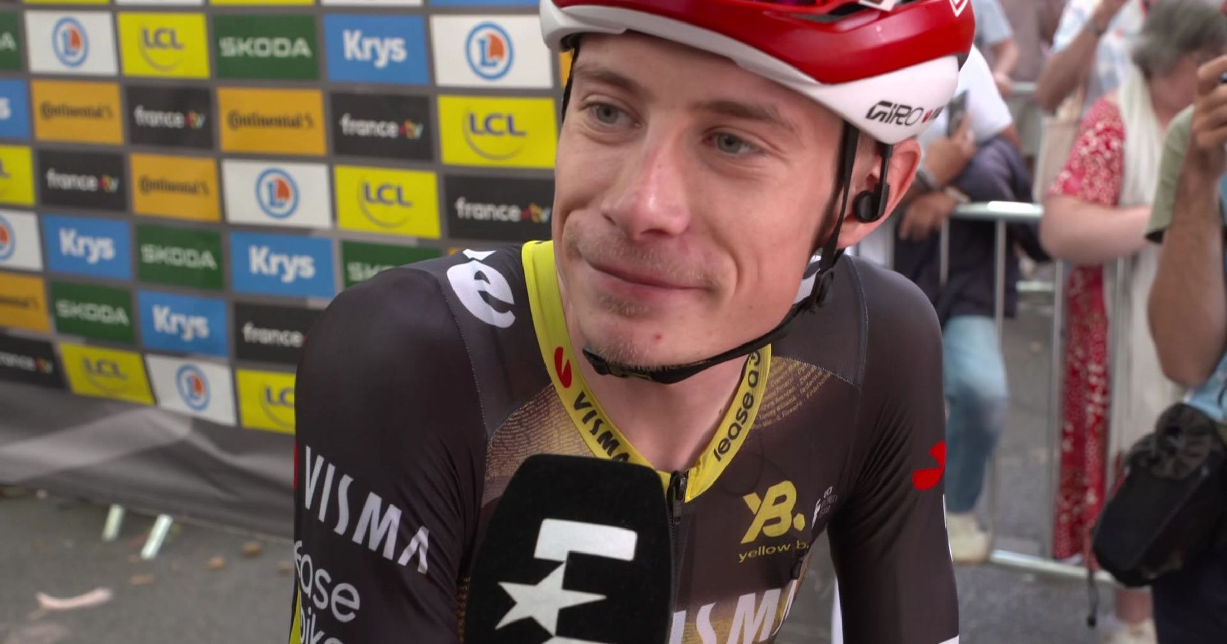 Jonas Vingegaard gives update on his condition after 'stupid' crash in ...