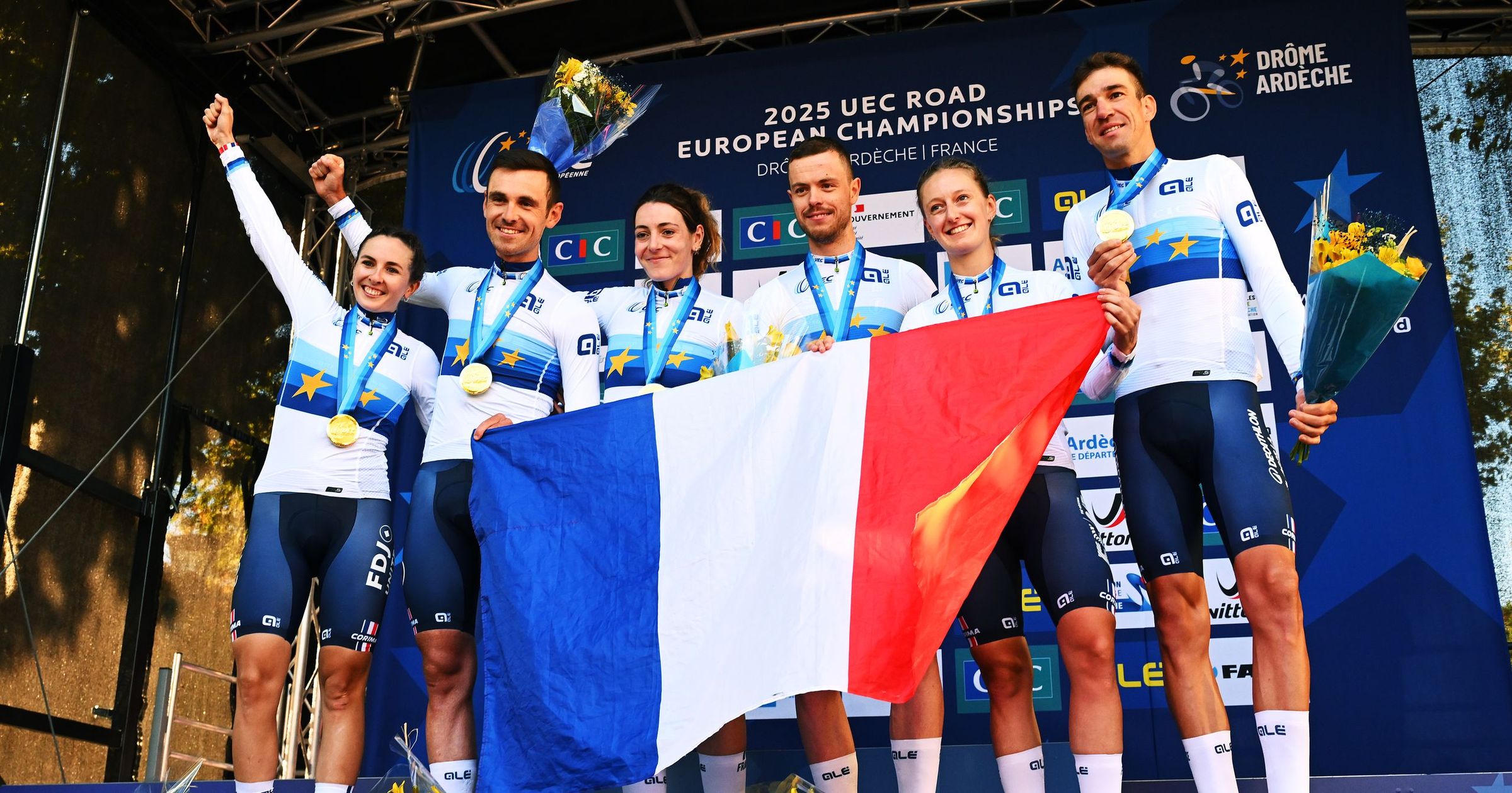 European Championships highlights: Hosts France snatch mixed team time ...