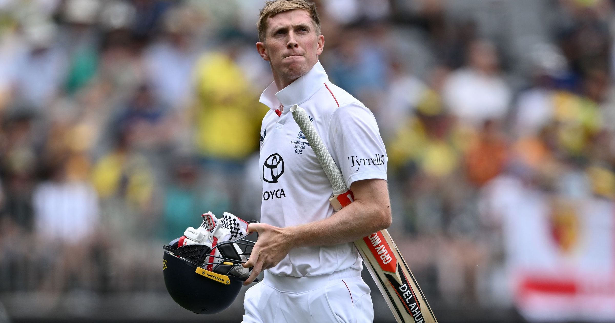 Watch: Disaster for Zak Crawley as Mitchell Starc brilliance seals ...