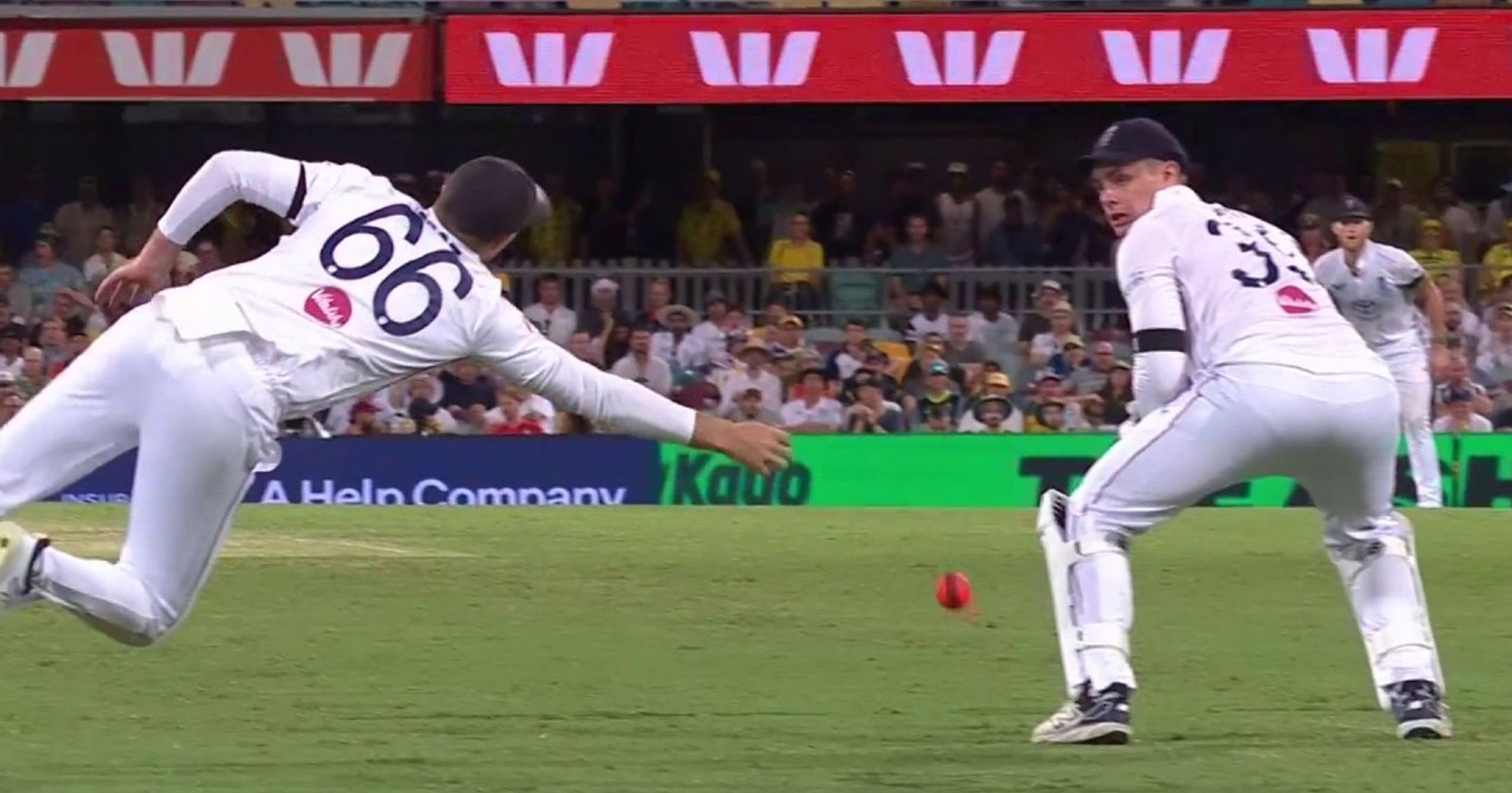 Joe Root drops Alex Carey as England's bad catching day continues ...