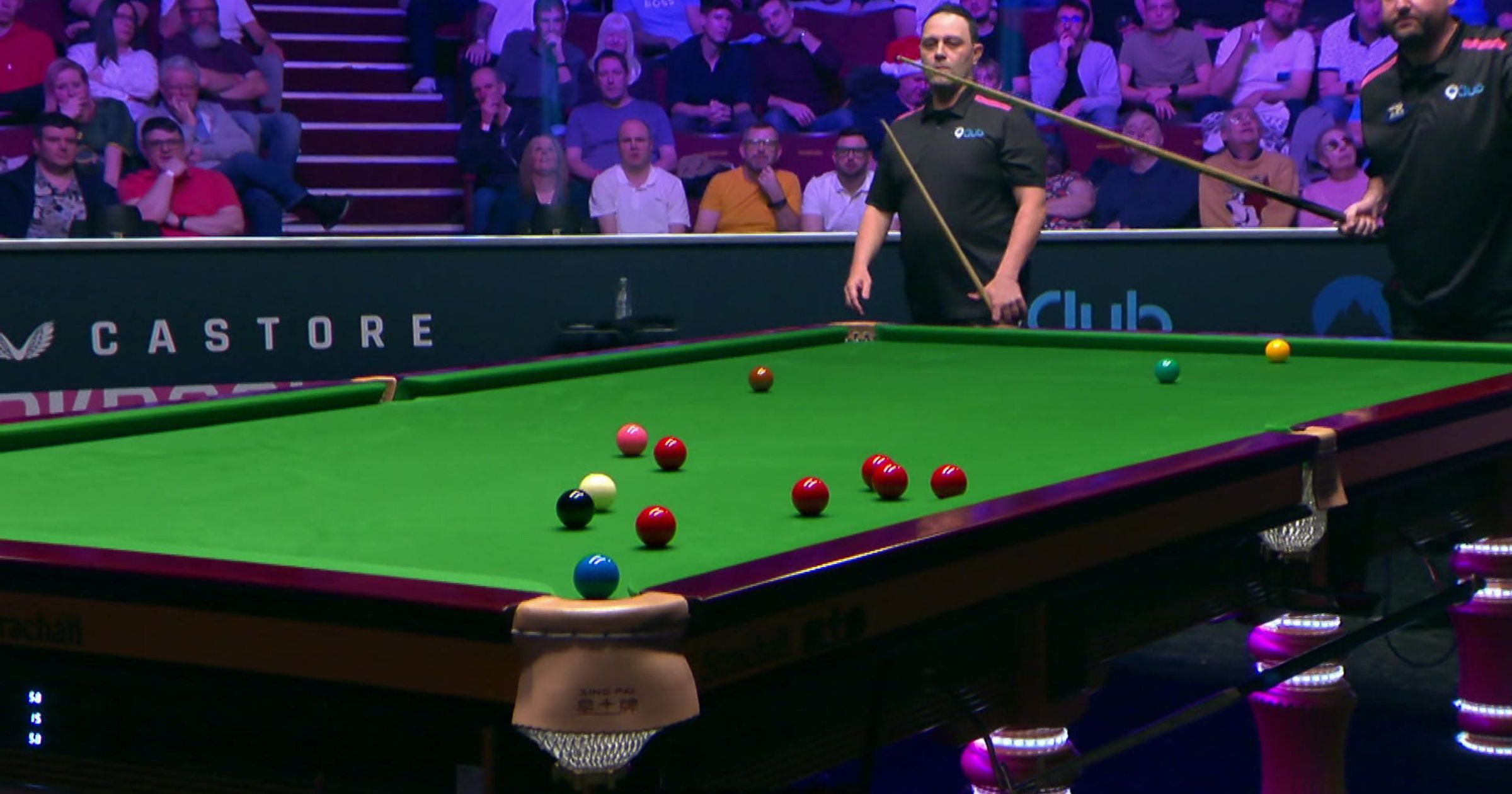 'Disaster' - Stuart Carrington pots the blue to hand the victory to ...