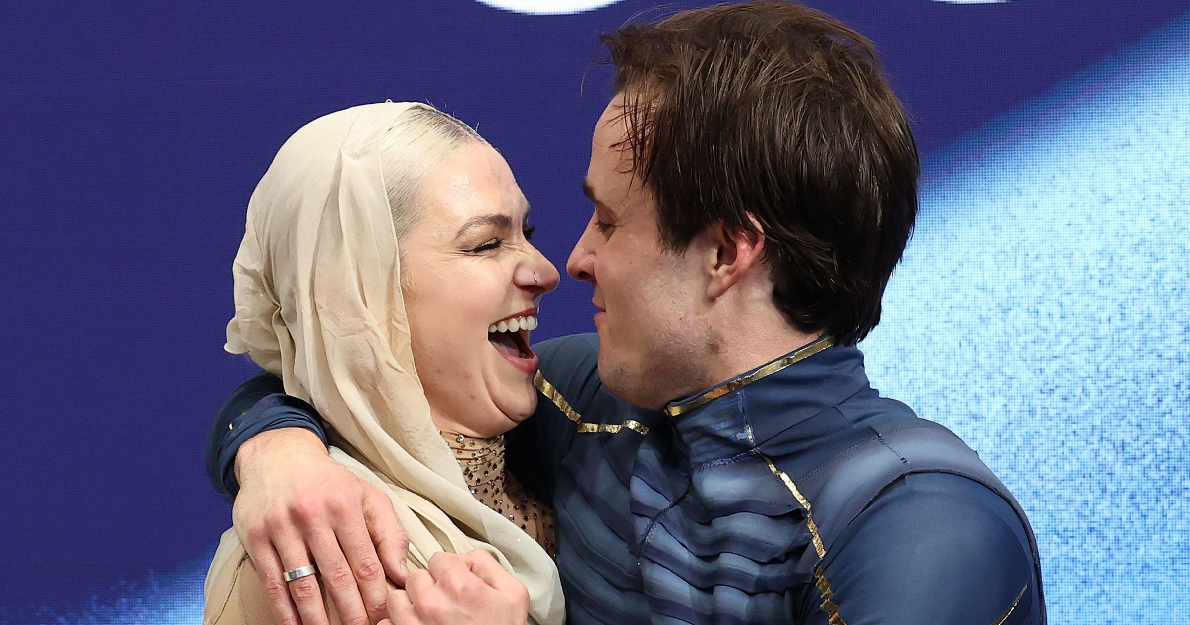 The moment British-Spanish skating star Olivia Smart receives wholesome ...