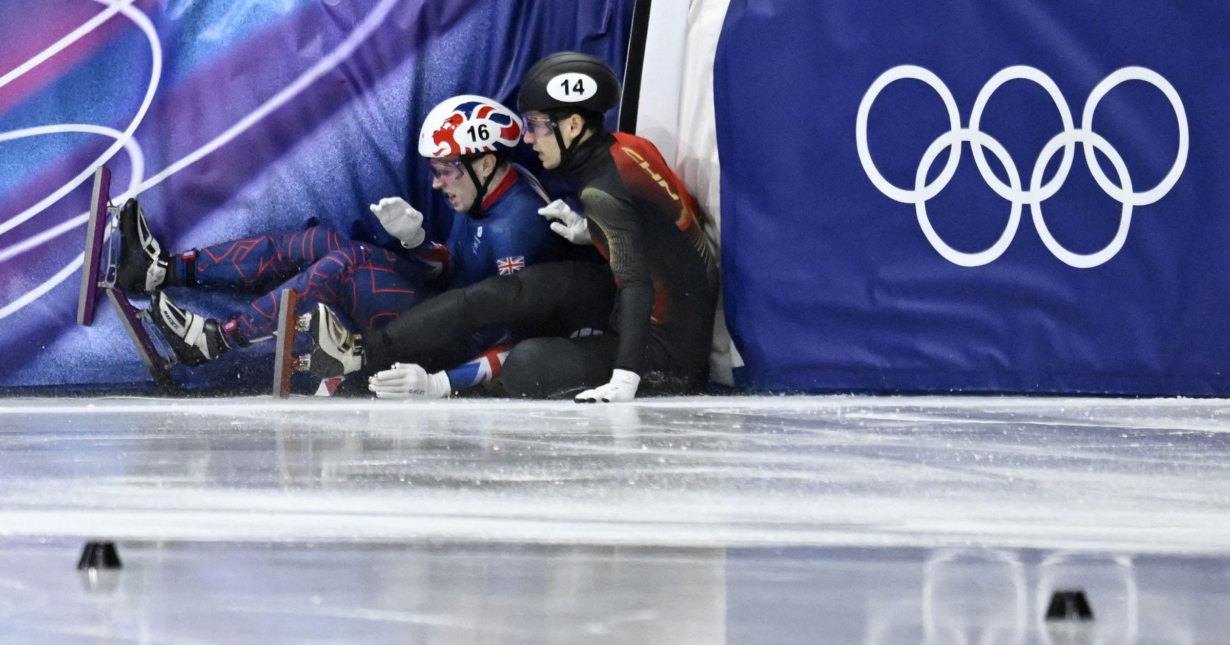 'Disaster' for Niall Treacy as Team GB speed skater crashes out of ...
