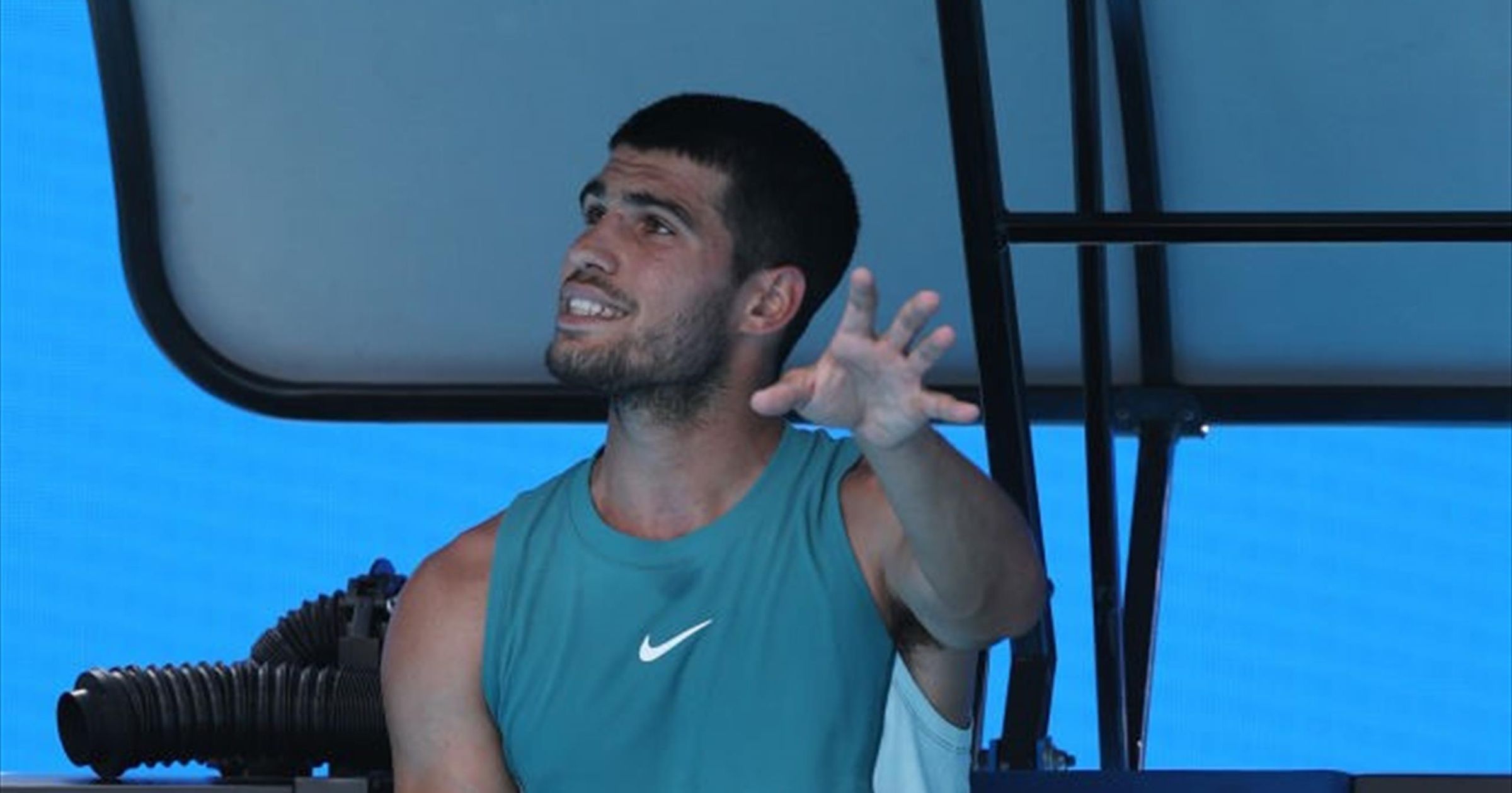 'It's crazy!' - Carlos Alcaraz 'rattled' as he argues with umpire over ...