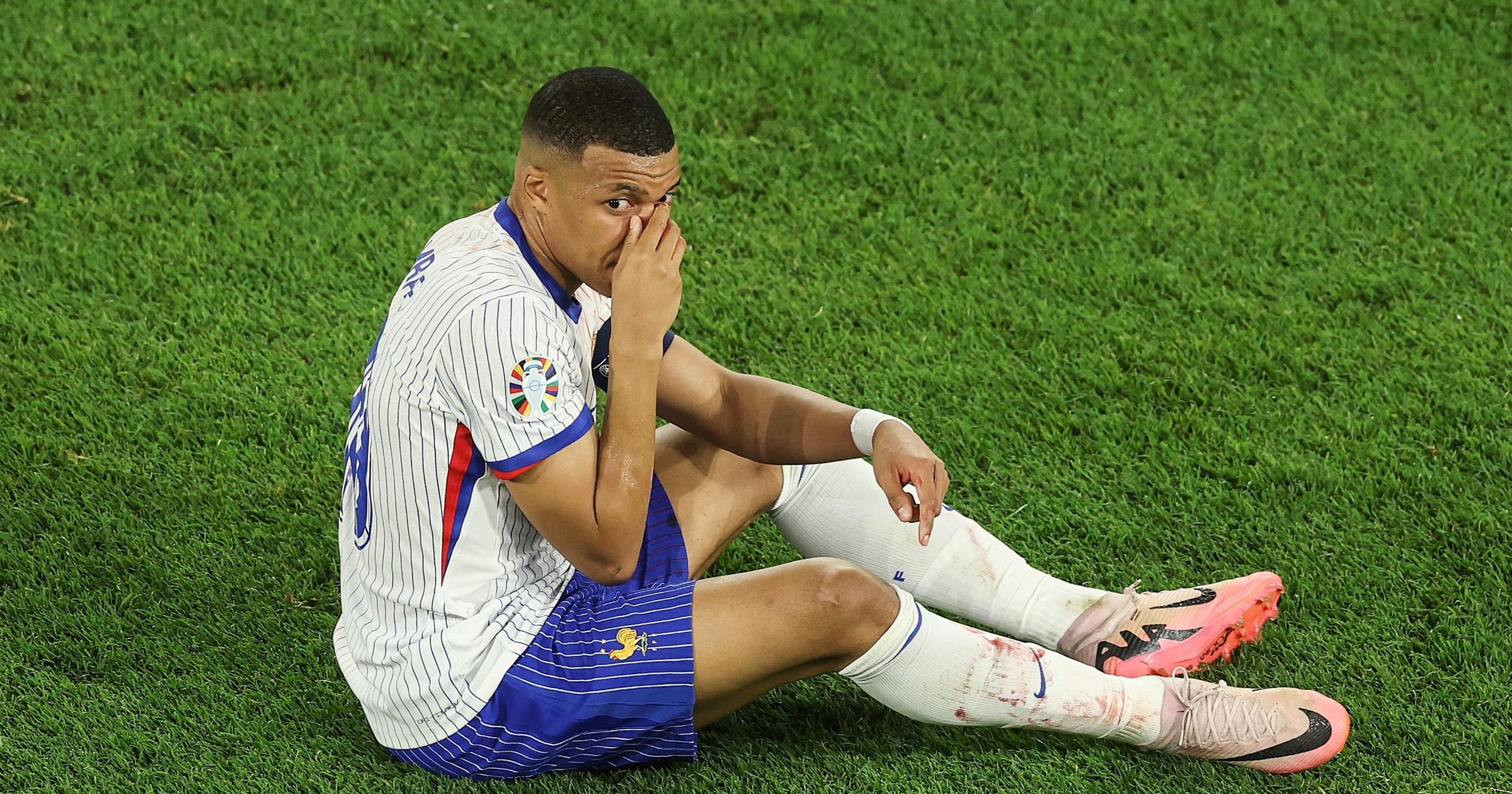 'Any ideas for masks?' - France sweat on Kylian Mbappe's broken nose ...