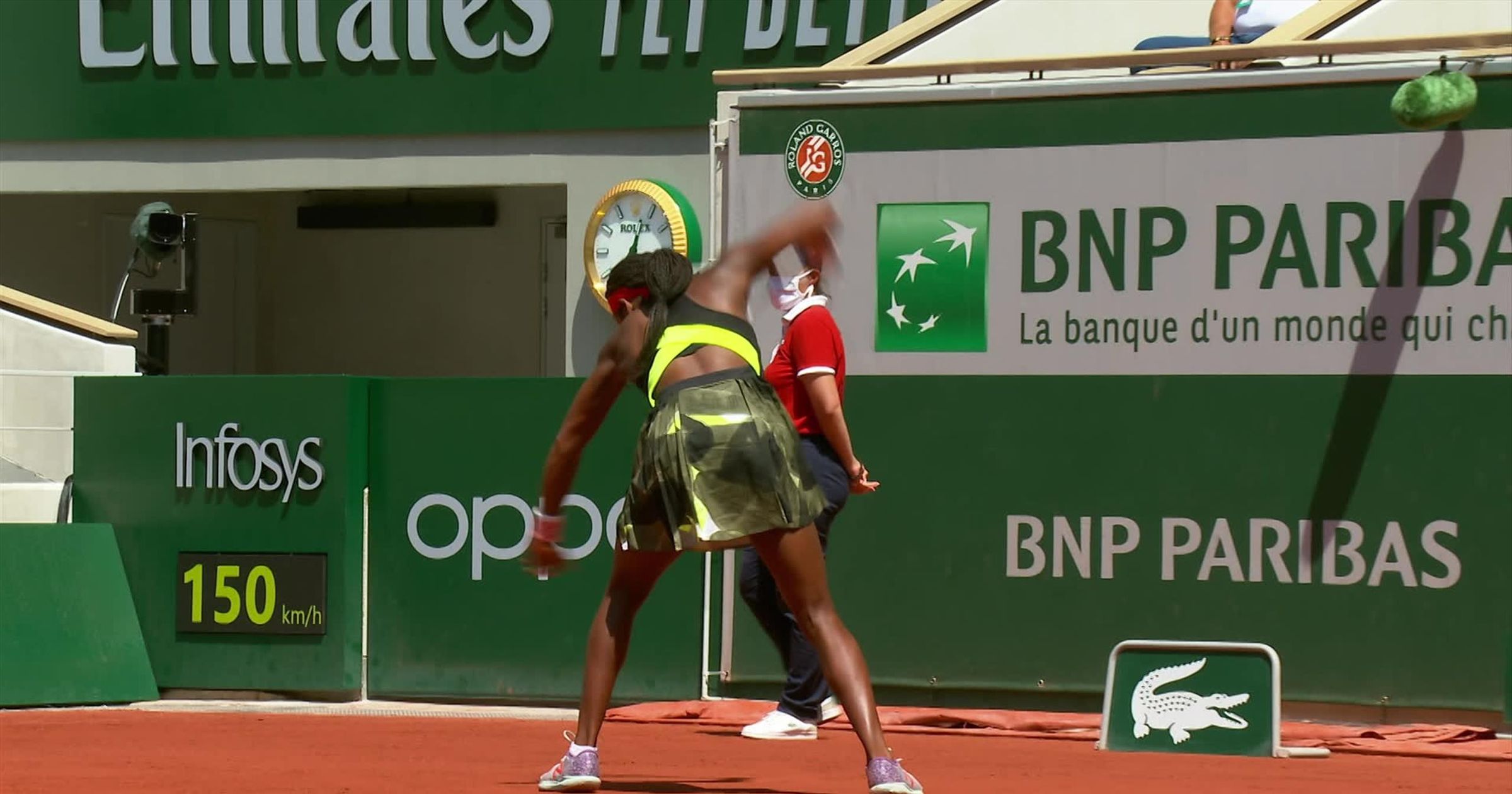 French Open tennis - Coco Gauff destroys racket after double fault v ...