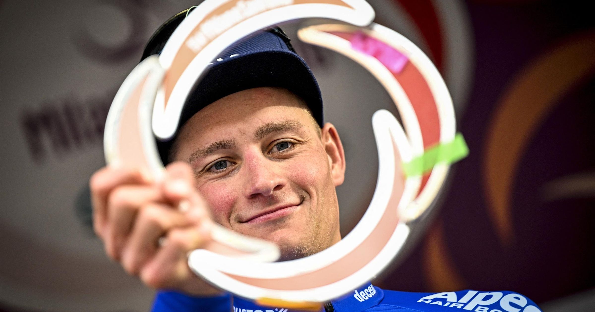 Mathieu van der Poel shocks Adam Blythe with manner of his Milano-San ...