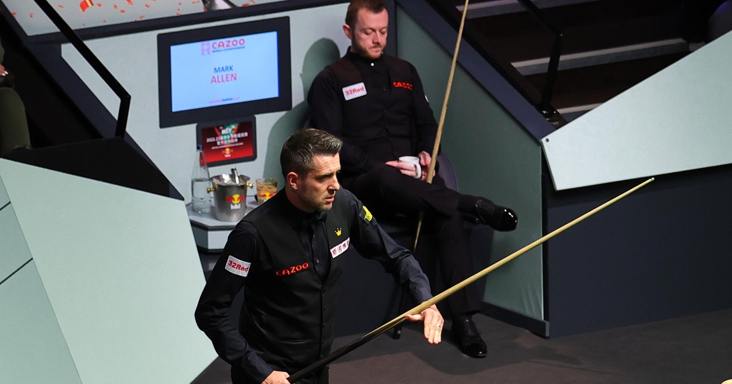 'So boring' - Mark Selby and Mark Allen share joke during safety battle ...