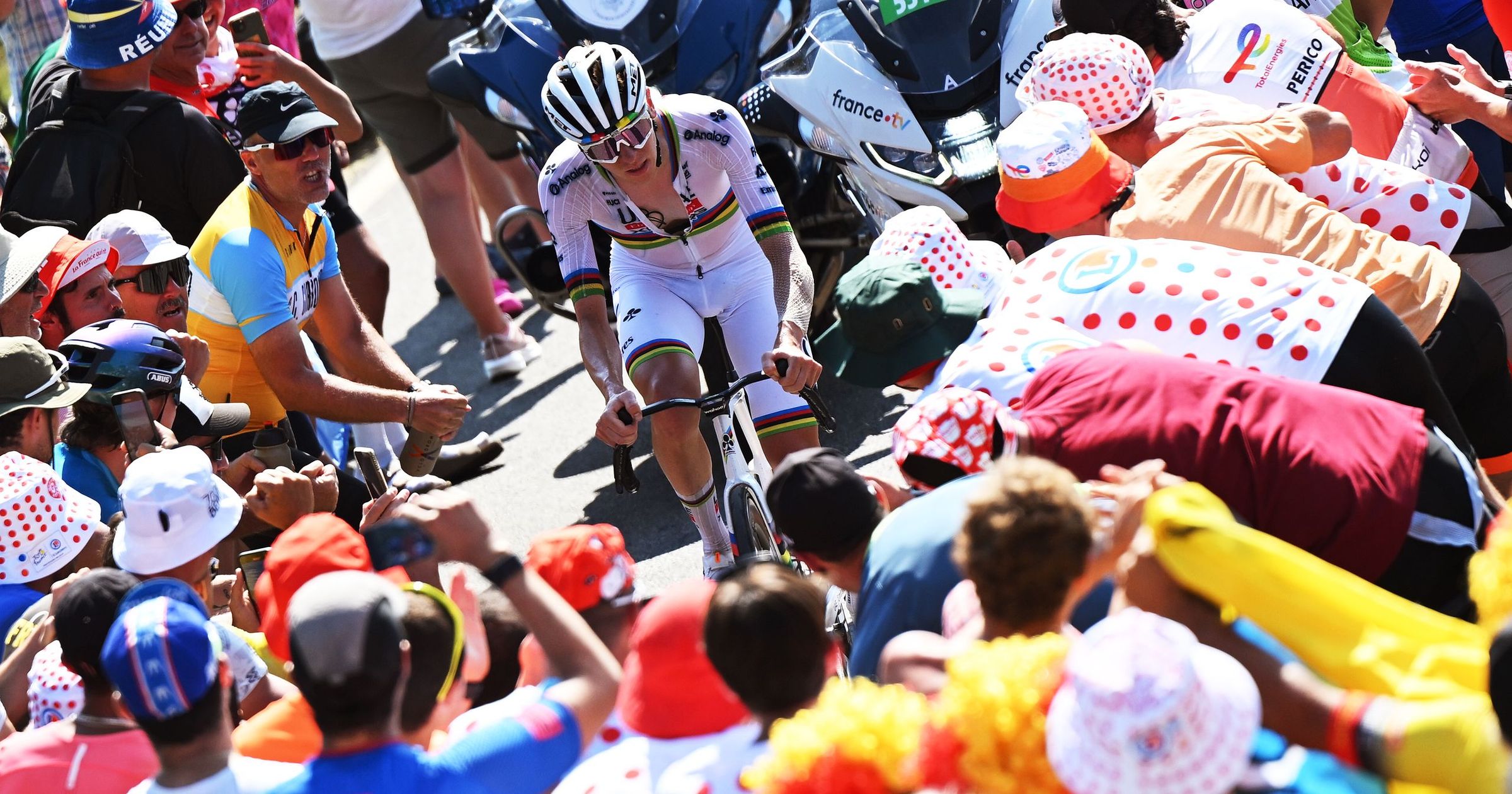 Tadej Pogacar outstrips Eddy Merckx and closes further on Mark ...