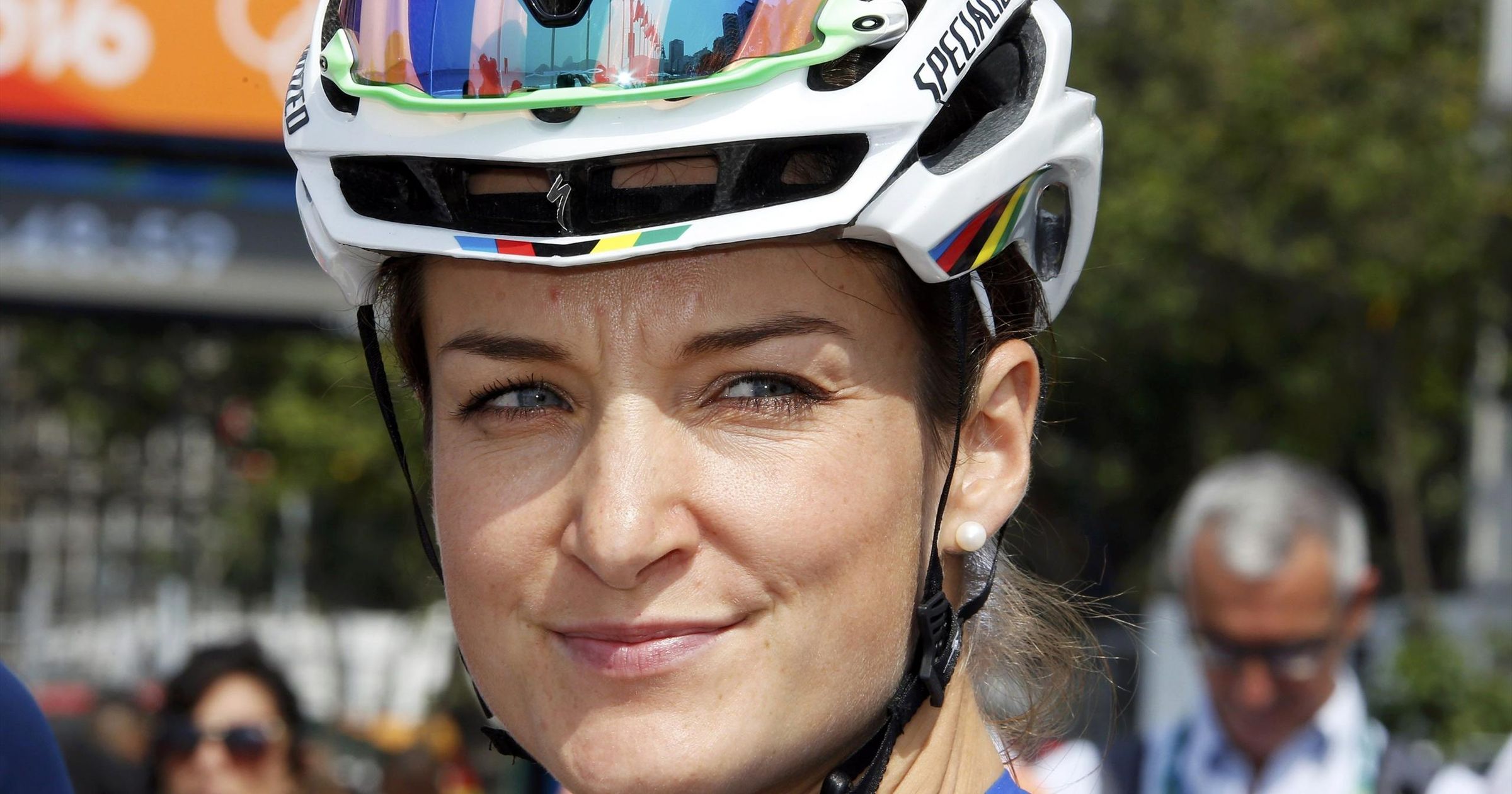 World champion Lizzie Deignan is a completely different cyclist 12 ...